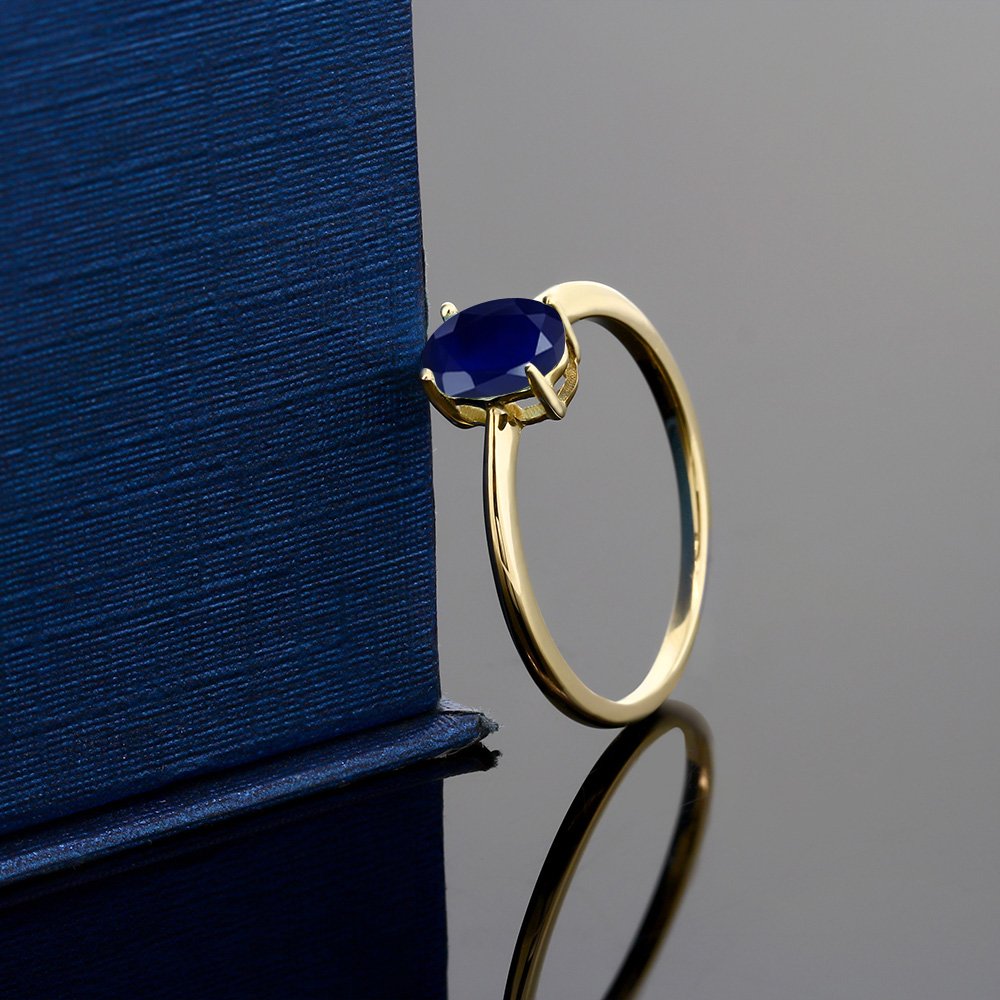 Gem Stone King 10K Yellow Gold Blue Sapphire Solitaire Engagement Ring | 1.02 Cttw | Oval 7X5MM | Gemstone Birthstone | Wedding Engagement Anniversary Promise Ring For Women (Size 9)