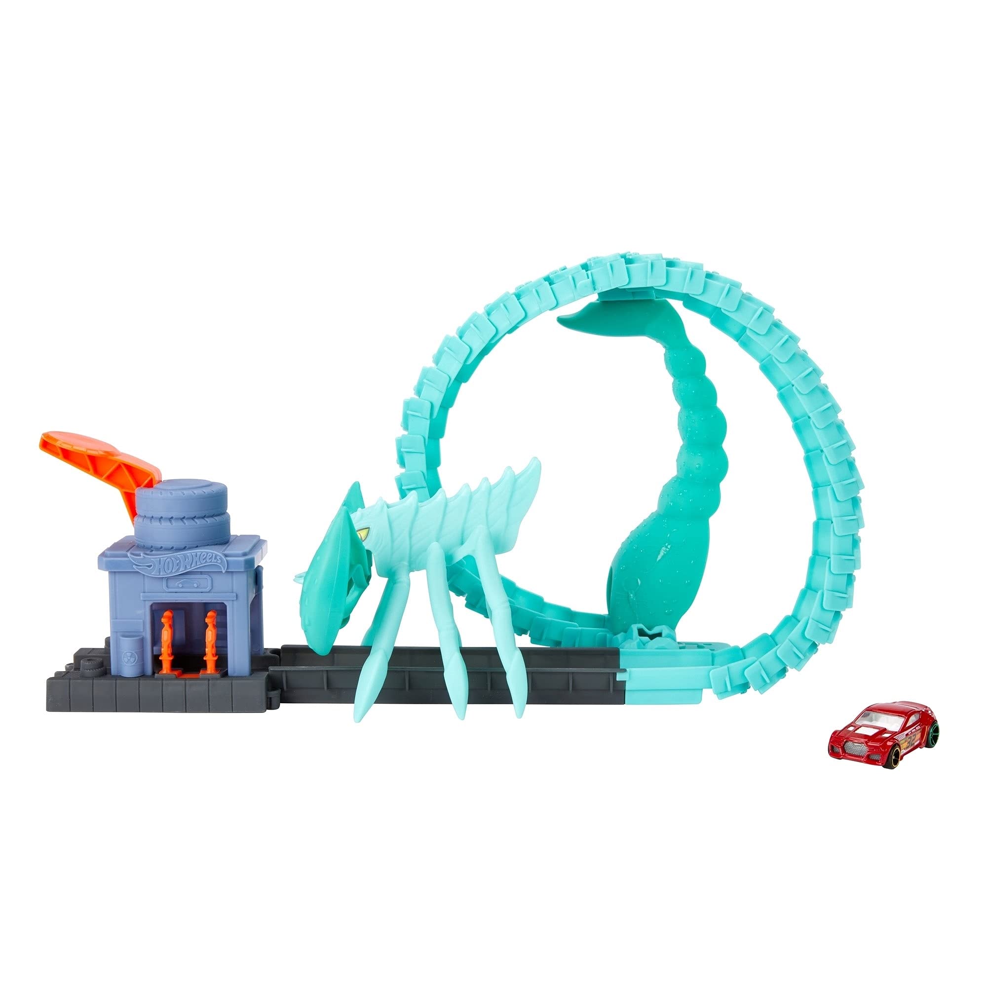 Hot Wheels Toxic Scorpion Attack Play Set for Kids 4 to 8 Years Old with One 1:64 Car, Nemesis Has Moving Claws Challenge & The Loop Tail Can Unroll into a Straight Track
