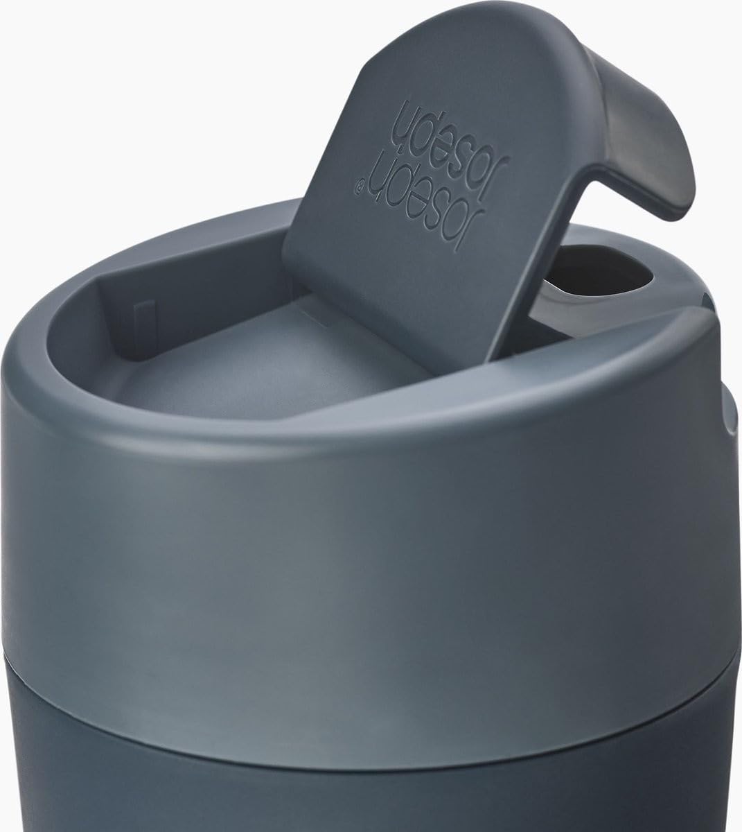 Joseph Joseph Sipp Travel Mug with Flip-top Cap - 454 ml (16 fl. oz) - Blue
