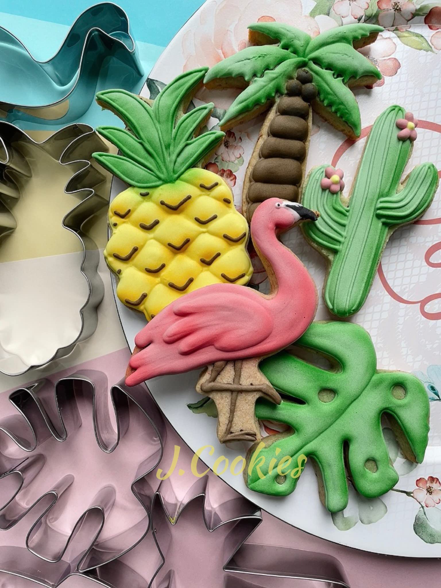 LILIAO Tropical Leaf Cookie Cutter - 3.4 x 3.6 inche - Stainless Steel