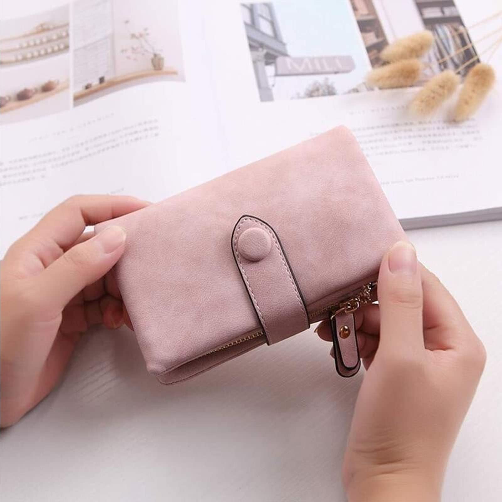 lanyuke Small Trifold Leather Wallet For Women - [2023 NEW] Mini RFID Credit Card Frosted Wallet for Travel (Black)