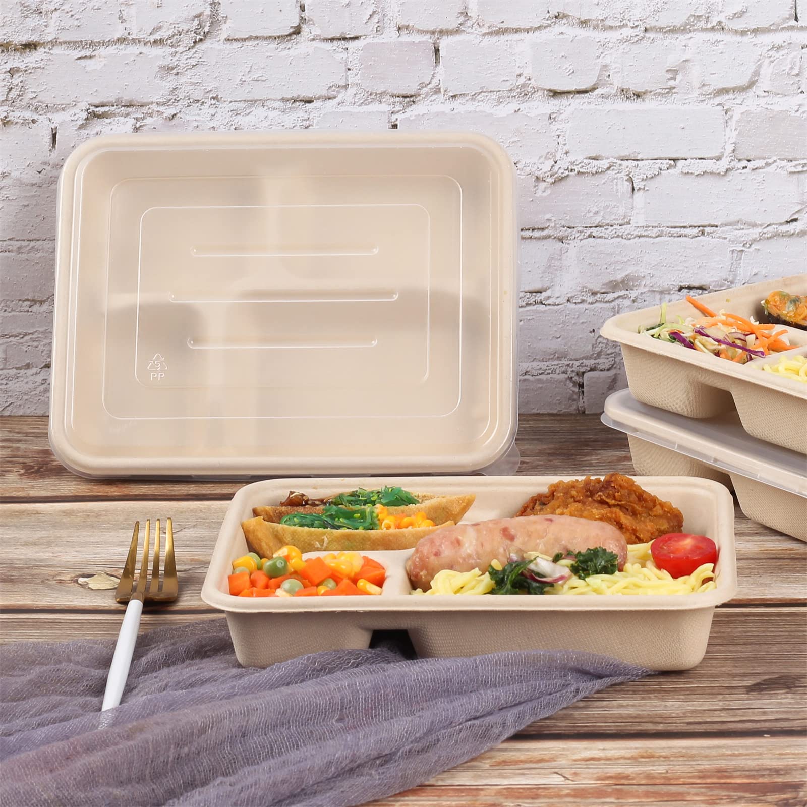 JAYEEY 23 OZ 4 Compartments disposable plates with Lids food container sets kids lunch box bento box Eco-friendly Plant Fibers Microwave & Freezer Safe 50 PACK