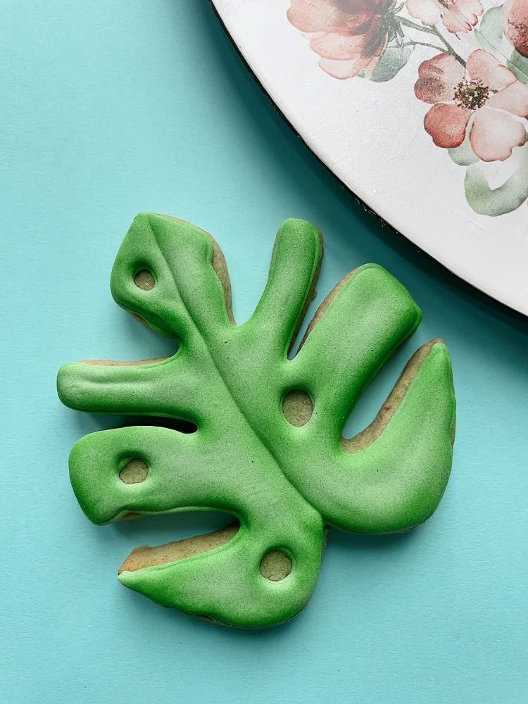 LILIAO Tropical Flamingo Cookie Cutter Set - 3 Piece - Palm Tree, Cactus and Tropical Monstera Leaf Biscuit Fondant Cutters - Stainless Steel