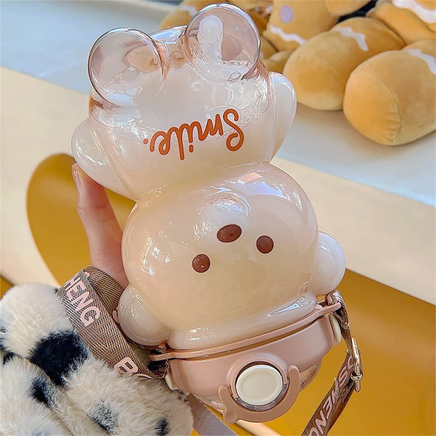 Kawaii Bear Straw Bottle, Cartoon Kids Water Bottle Bpa Free with Straw and Built in Carrying Loop, Adjustable & Removable Shoulder Strap, Made of Durable Plastic, Leak-Proof Design for Travel