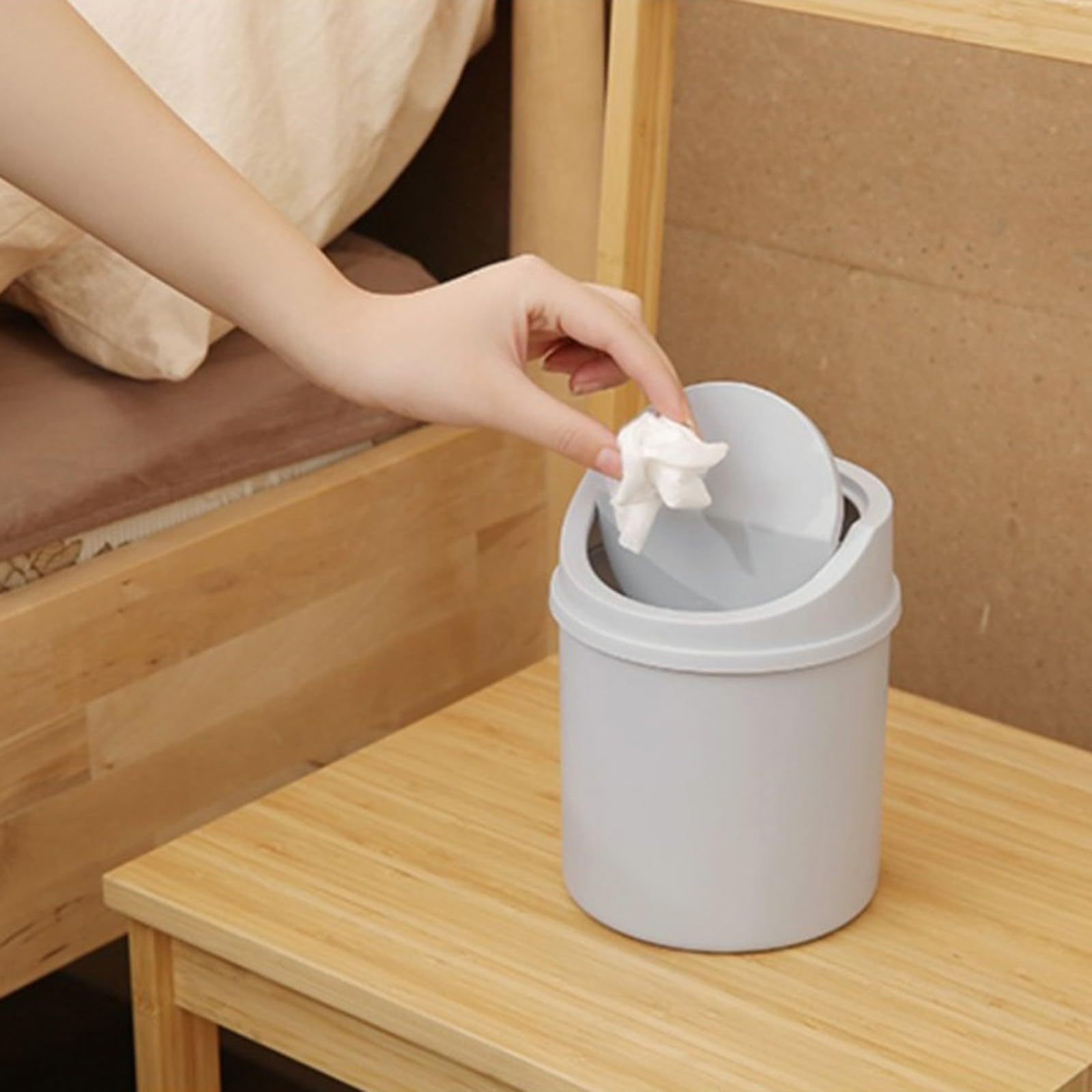 luezkyoig Desktop Trash Can 4.9 * 6.3 inch Mini Trash Can Waste Paper Basket Dustbin Can with Swing Lid for Office Kitchen Bedroom Bedside Table Vanity Living Room Dining Table Small Bbjects Storage