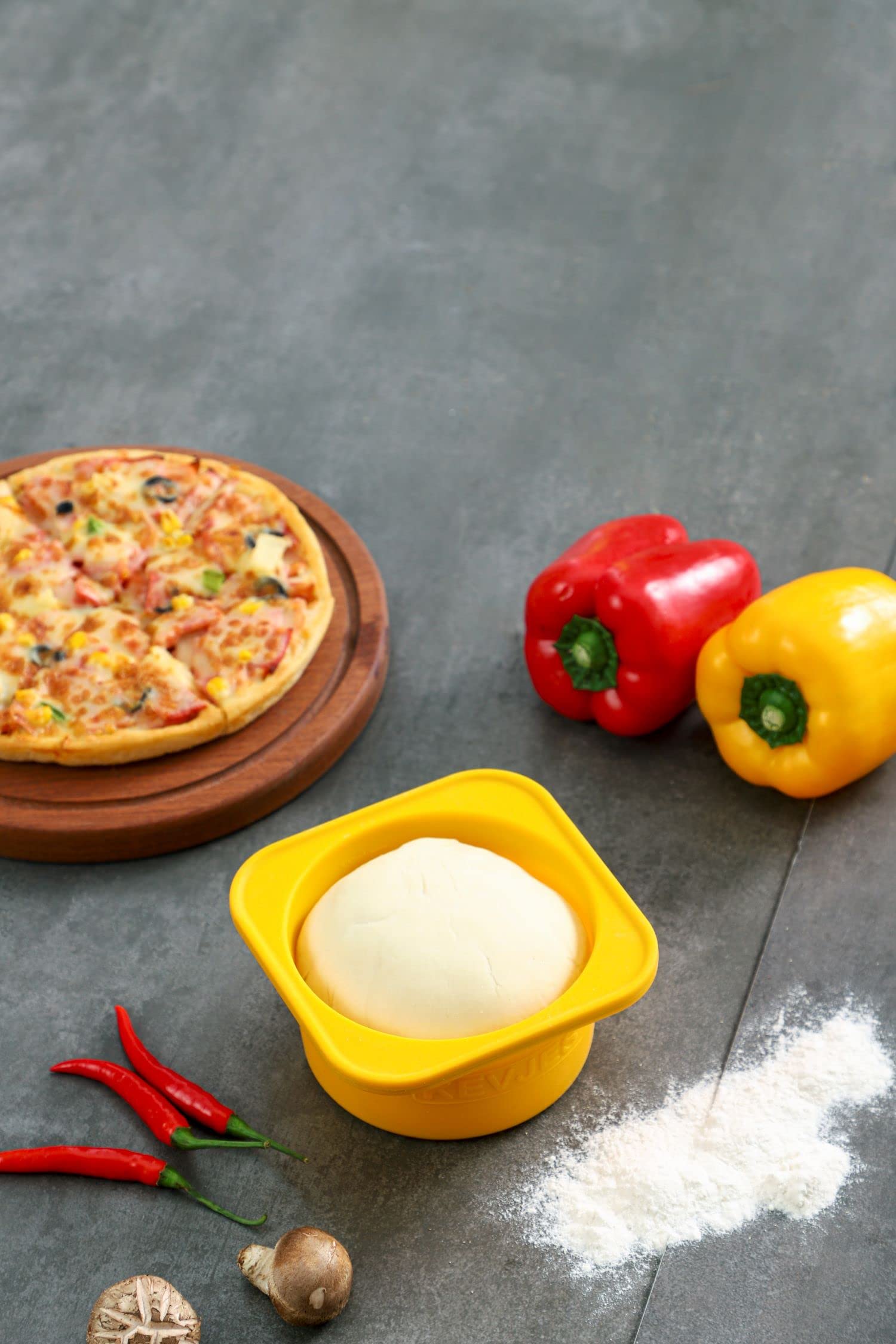 KEVJES Stackable Silicone Artisan Pizza Dough Proofing Proving Containers with Lids-3 pack-500ml portion (1Space Gray+1Green+1Yellow)