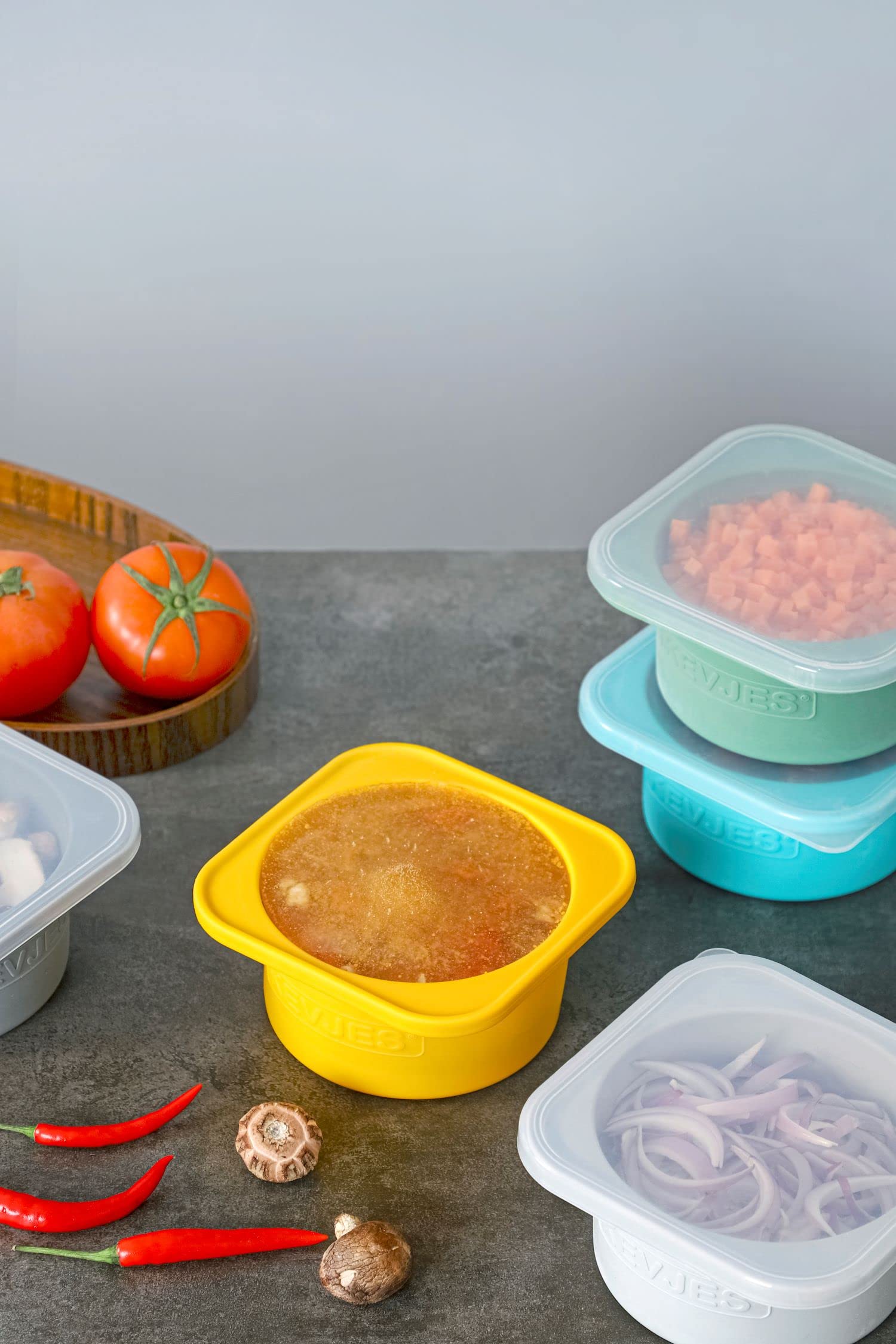 KEVJES Stackable Silicone Artisan Pizza Dough Proofing Proving Containers with Lids-3 pack-500ml portion (1Space Gray+1Green+1Yellow)