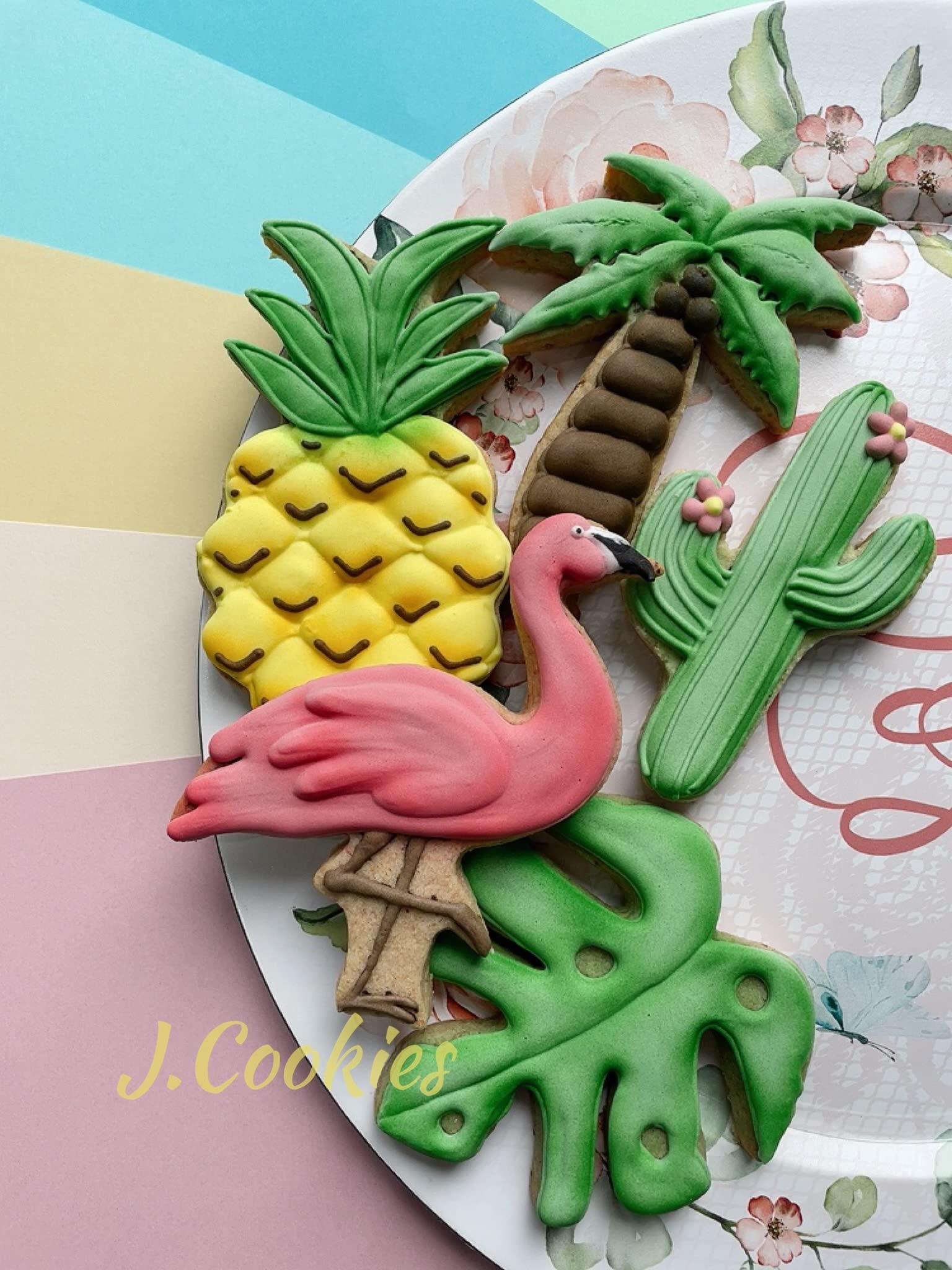 LILIAO Tropical Flamingo Cookie Cutter Set - 3 Piece - Palm Tree, Cactus and Tropical Monstera Leaf Biscuit Fondant Cutters - Stainless Steel