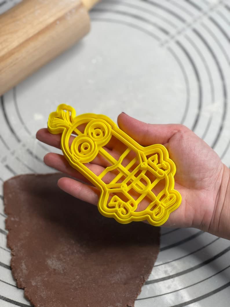 Kevin Cookie Cutter & Mold 5.2-Inch-Scale Produced by 3D Kitchen Art