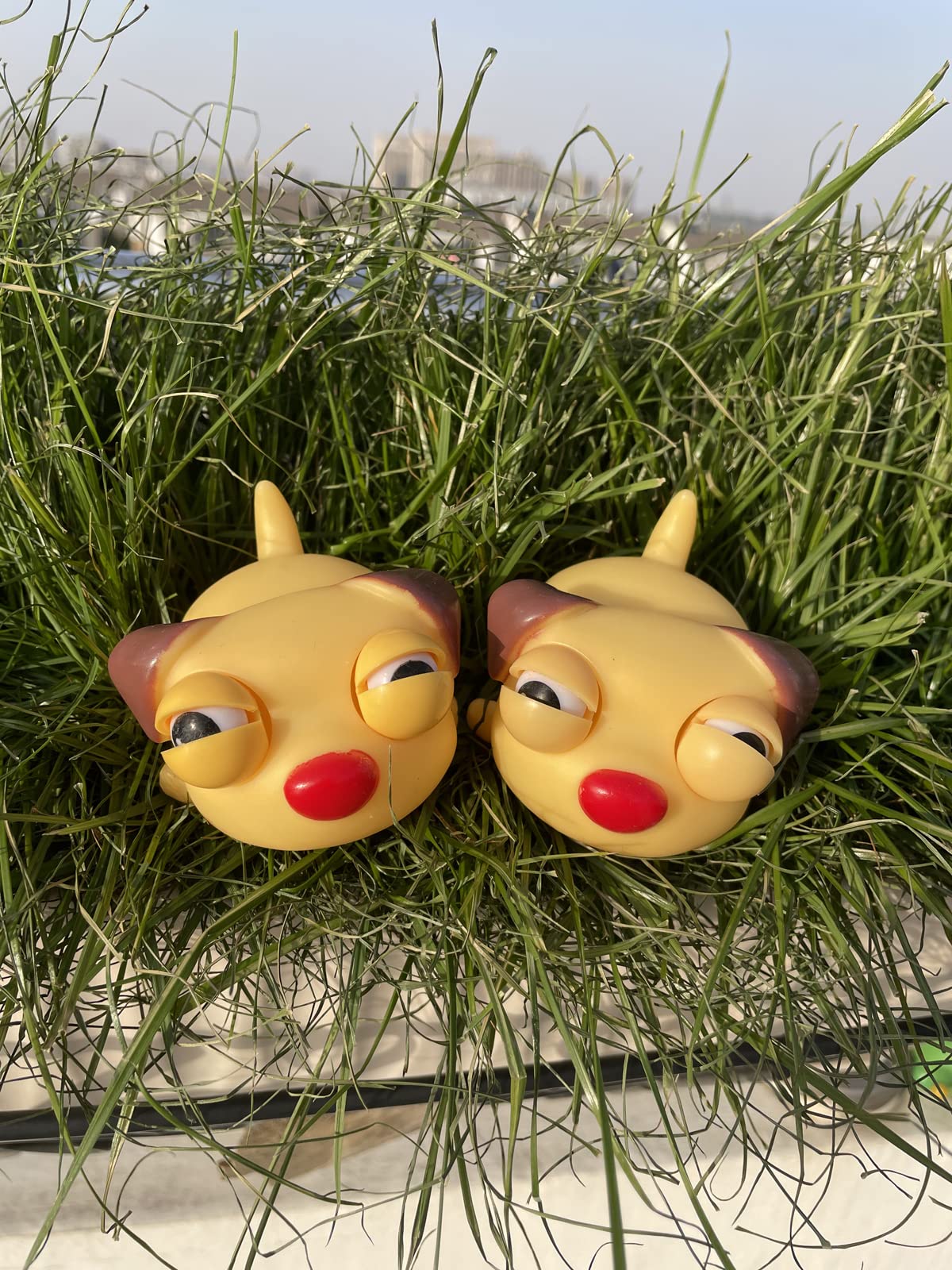 LBKKC Funny Grass Worm Pinch Toy, 4Pcs Eye Bouncing Popping Worm Stress Relief Toy, Novelty Stress Relief Squeeze Toys