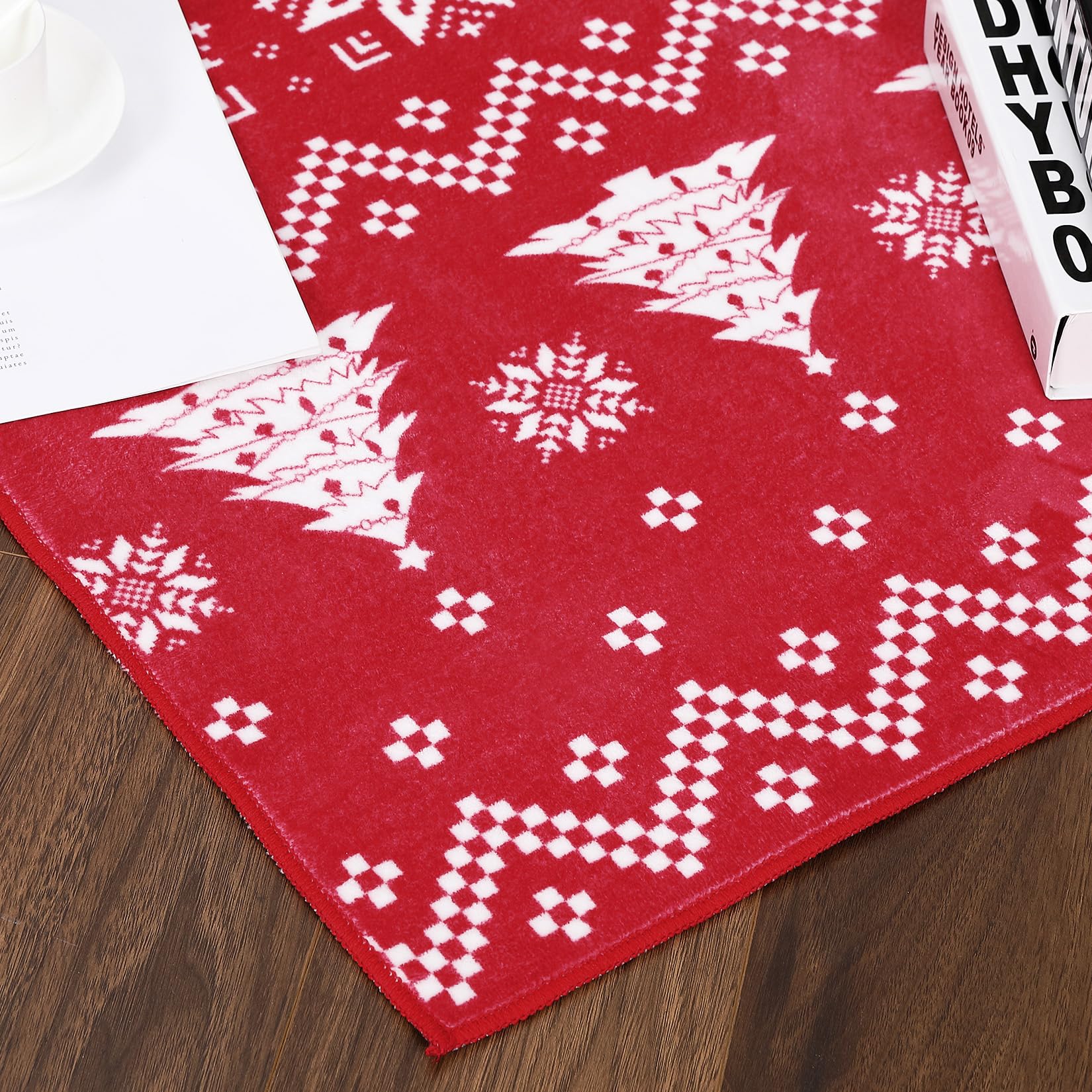 ROYHOME Christmas Runner Rug Xmas Snowflake Pattern Hallway Area Rug Holiday Decorative Accent Rug Runner Machine Washable Non-Slip Floor Cover Carpet for Kitchen Laundry Bedroom, Grey, 2x8 Feet