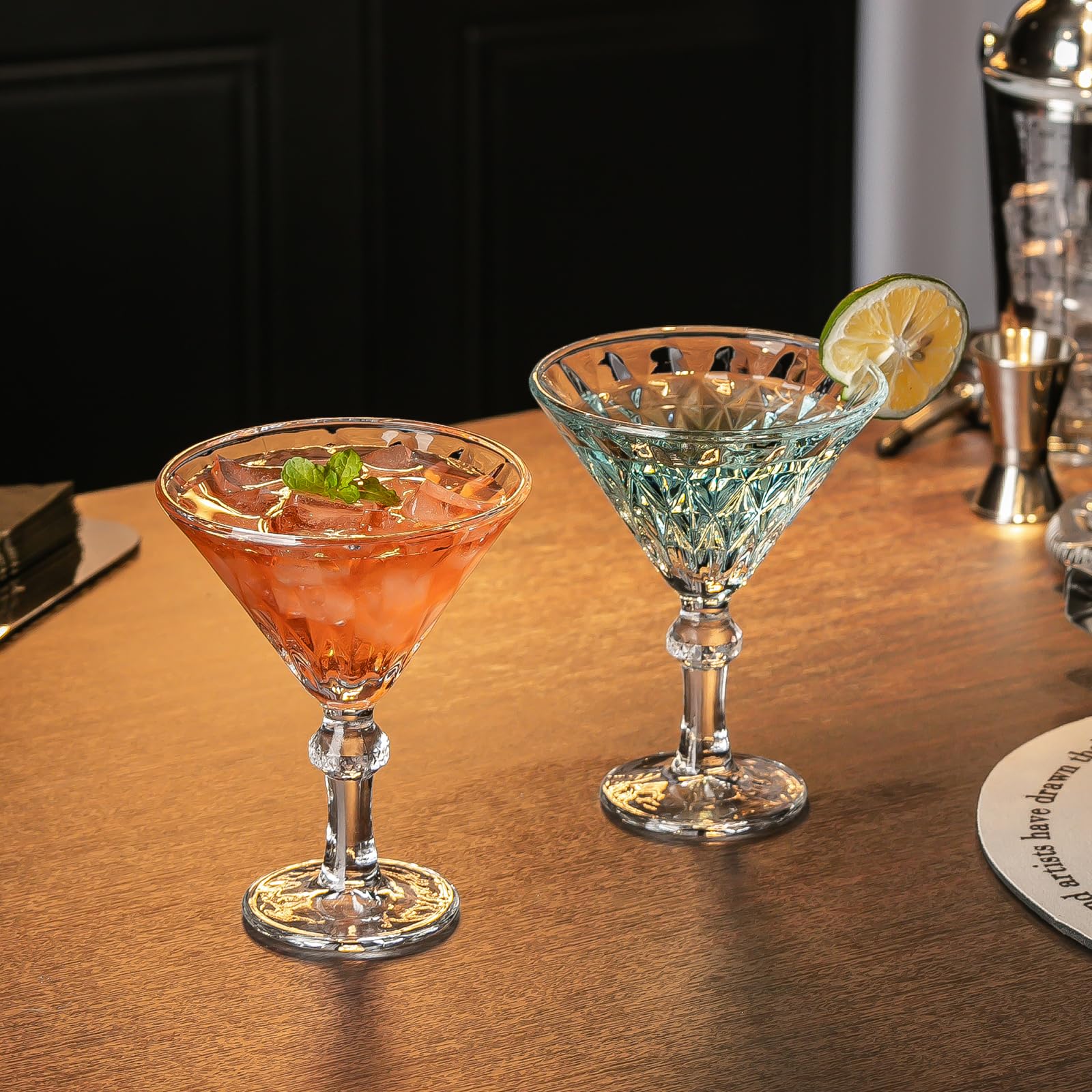 PTSTING Martini Glasses, 4pcs 10oz Cocktail Glasses Set, Art Deco Design Glass, for Martini, Cocktail, Margarita, Cosmopolitan, Manhattan, Brandy, Ideal Gift