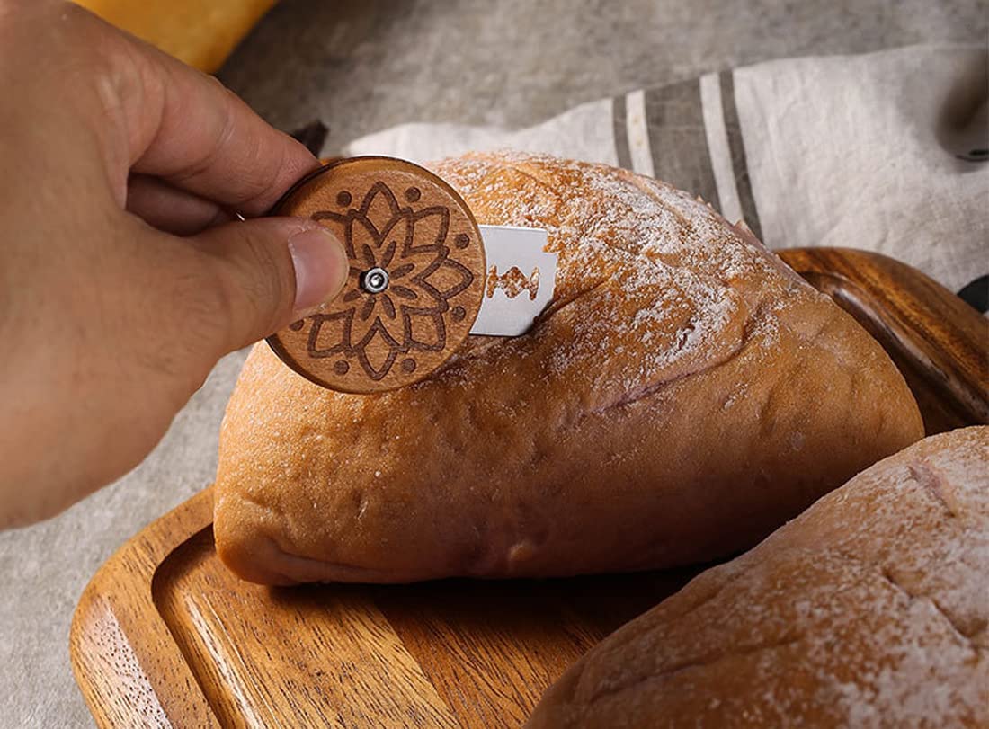 Loticy Wood Bread Lame Slashing Cutter Tool, Bamboo Hand Crafted Dough Sourdough Scoring Knife Making Slasher Lame Bread Tool for Bread Bakers with 5 Replaceable Razor Blades and Storage Cover