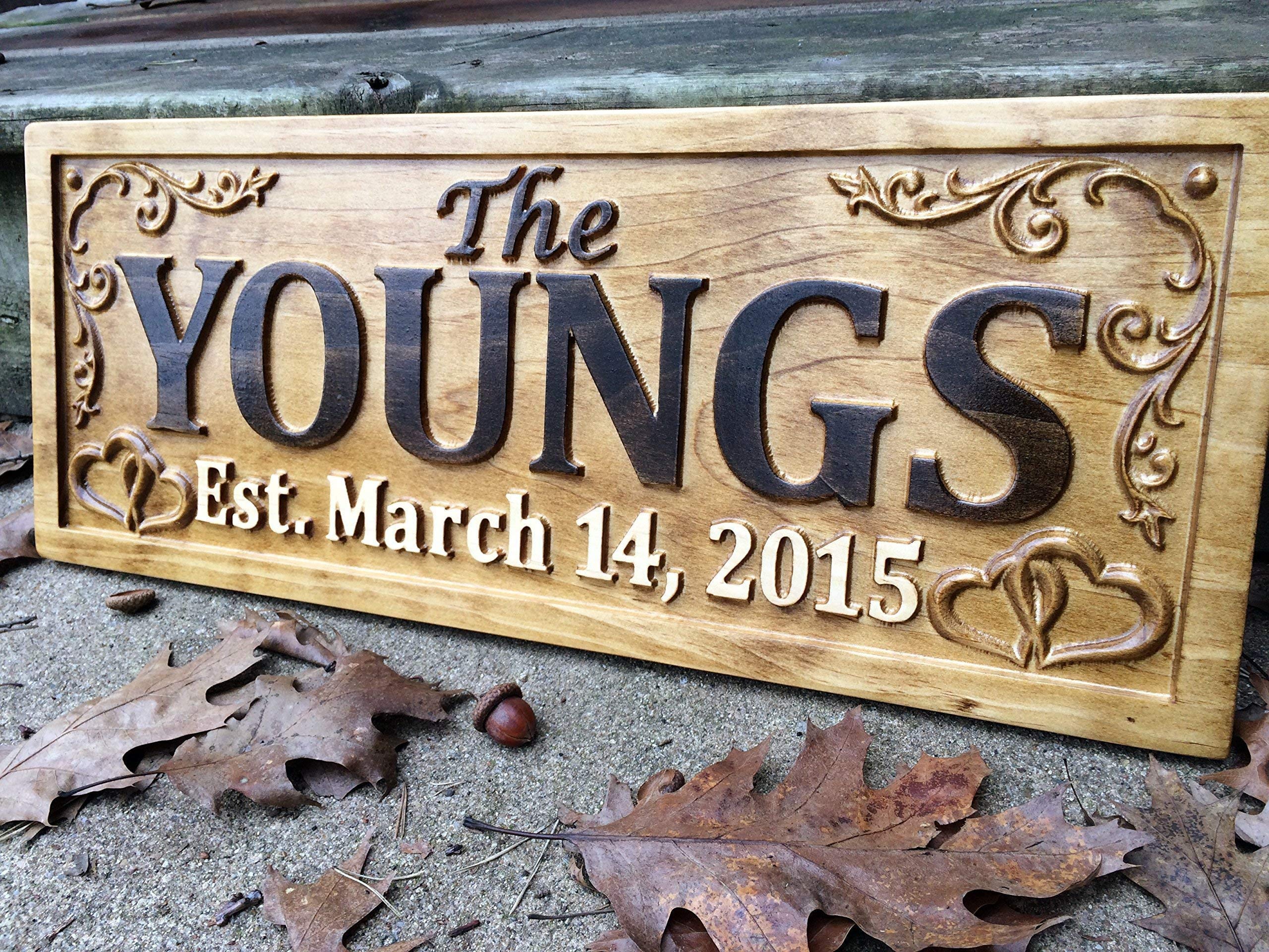 Personalized Family Name Sign Wedding Gift Custom Carved Wooden Signs Last Name Décor Established Wood Plaque 3D Engraved Couple 5 Year Anniversary