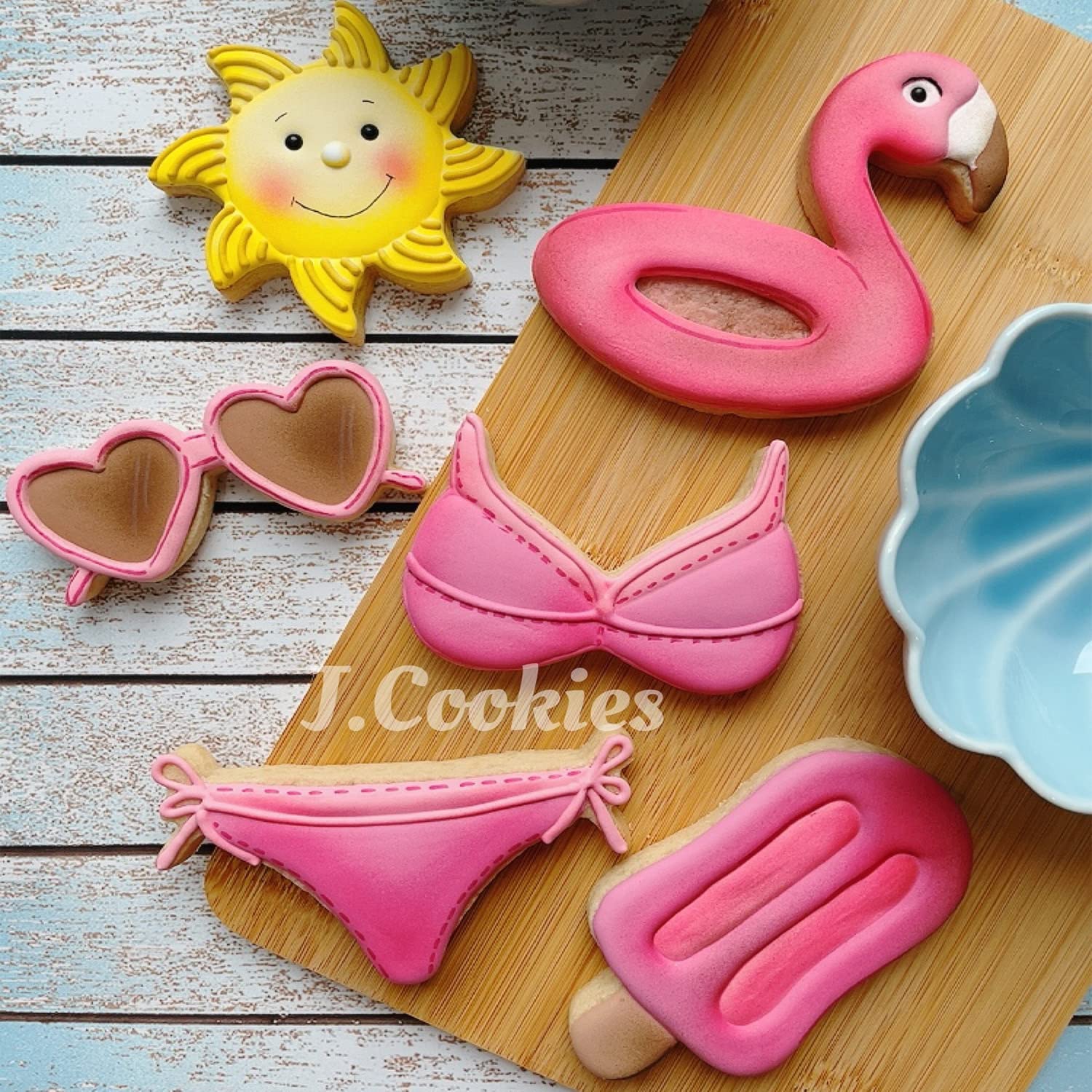 LILIAO Heart Shape Sunglasses Cookie Cutter Summer Beach Fondant Biscuit Cutter - 3.6 x 1.6 inches - Stainless Steel