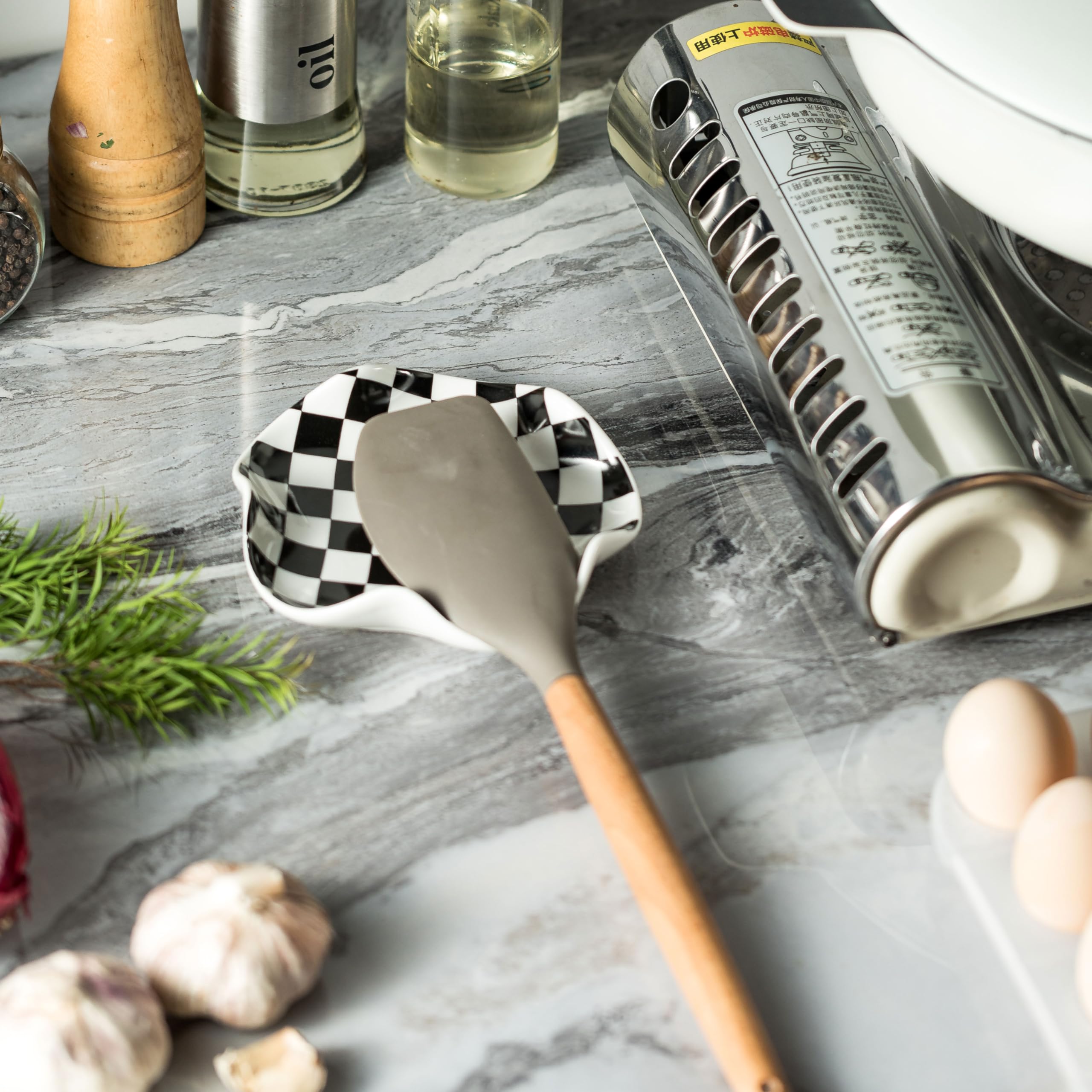 Miamolo Spoon Rest for Stove Top, 5.3in Checkered Spoon Holder Utensil Rest, Ceramic Spoon Rests for Coffee Bar, Kitchen Gadget Cooking Gift for Housewarming