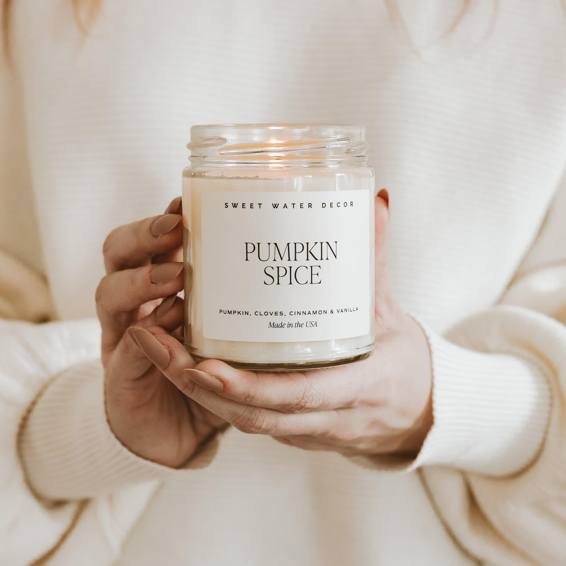 Sweet Water Decor Pumpkin Spice Candle - Fall Candles with Pumpkin, Clover, Cinnamon & Vanilla Scent for Home - Pumpkin Candle with 40 Hours Burn Time - 9Oz Gold Lid Clear Jar Pumpkin Soy Candles