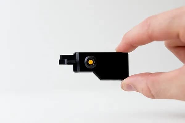 Marantec Maveo Bluefi Stick Wi-Fi Smartphone Connection to Garage Openers Synergy 200 and 300 Series