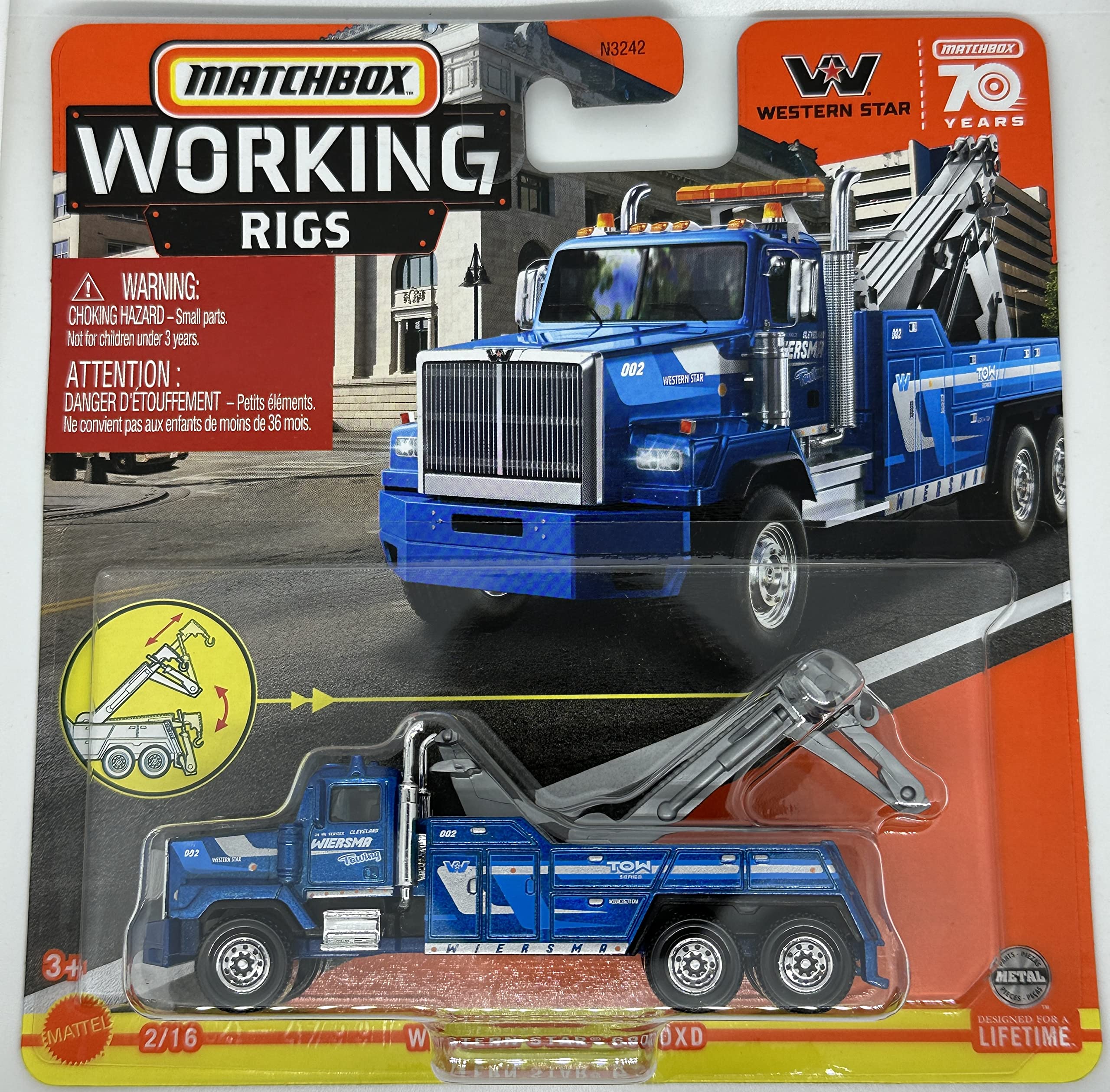 Matchbox - Western Star 6900XD 2/16 - Blue - Tow Truck - Working Rigs 2023 Wave 1 - Ships Bubble Wrapped in a Box