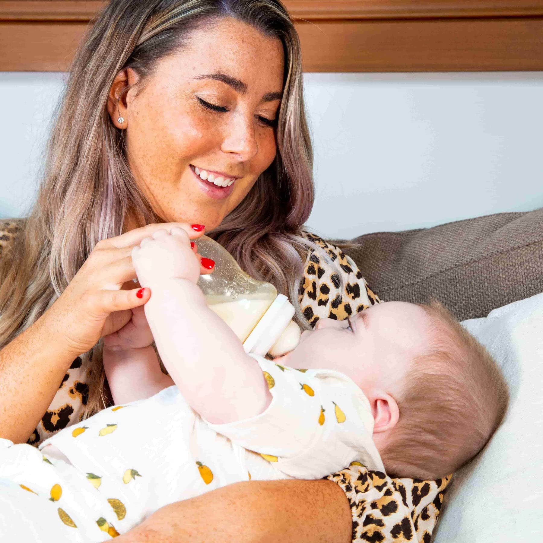 Minbie Newborn Breastfeeding Baby Bottle Bundle - Anti Colic & Reflux, BPA Free PPSU