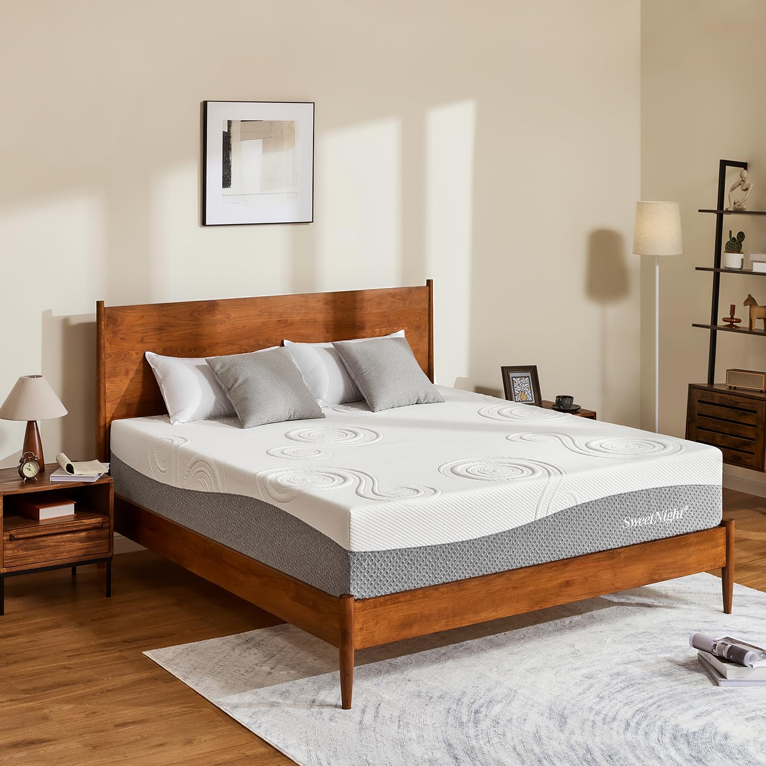 Sweetnight Queen Mattress,10 Inch Plush Foam Mattress, Cooling Gel Memory Foam Mattress for Comfy Sleep and Moisture Wicking