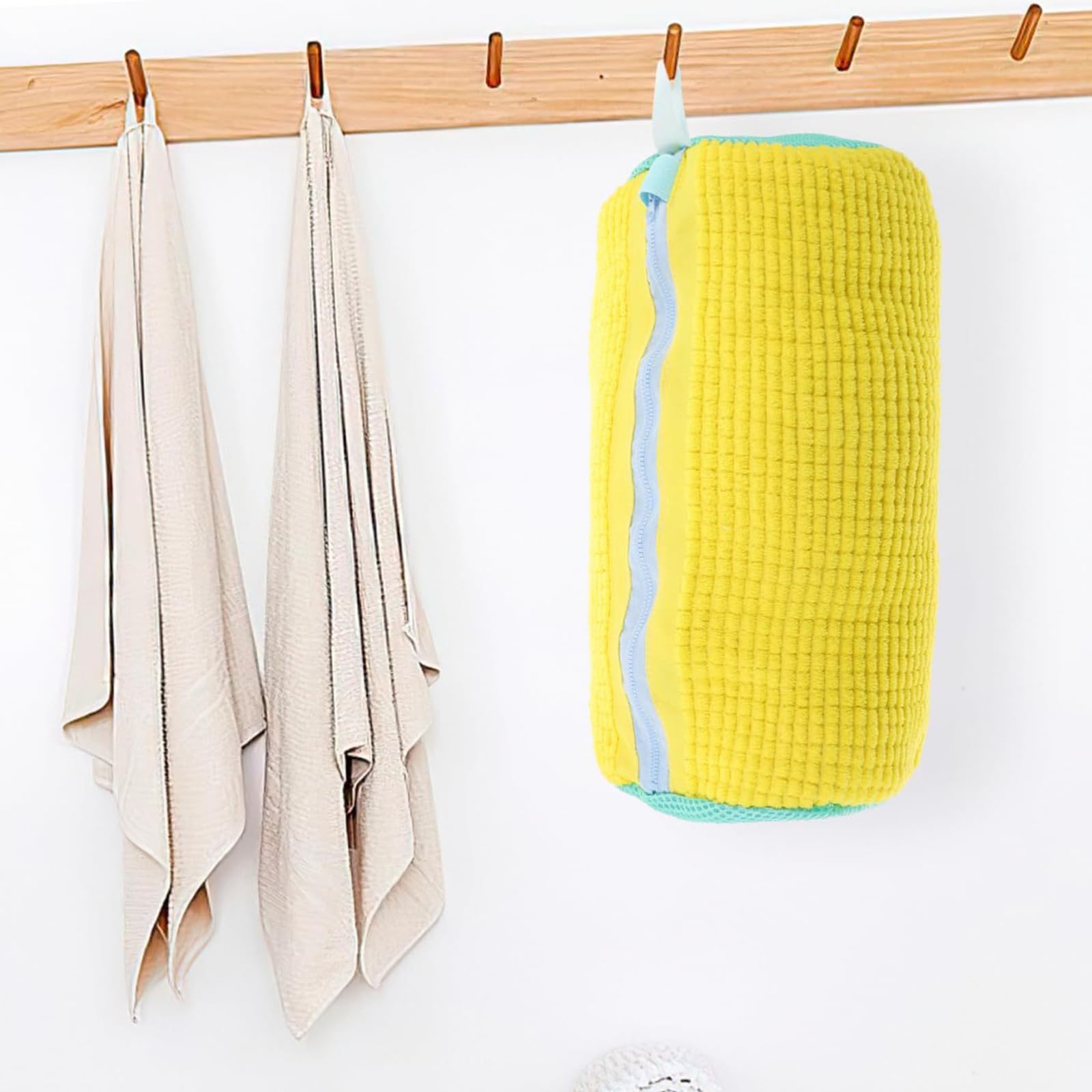 Shoe Laundry Bag for Washing Machine,Shoe Cleaning Bag,Shoes Wash Bags,Sneaker Mesh Washing Bag,shoe Cleaning Laundry ,Shoes Laundry Bag Sneaker Washing Bag for 360° Cleaning White Shoes (Yellow 1PC)