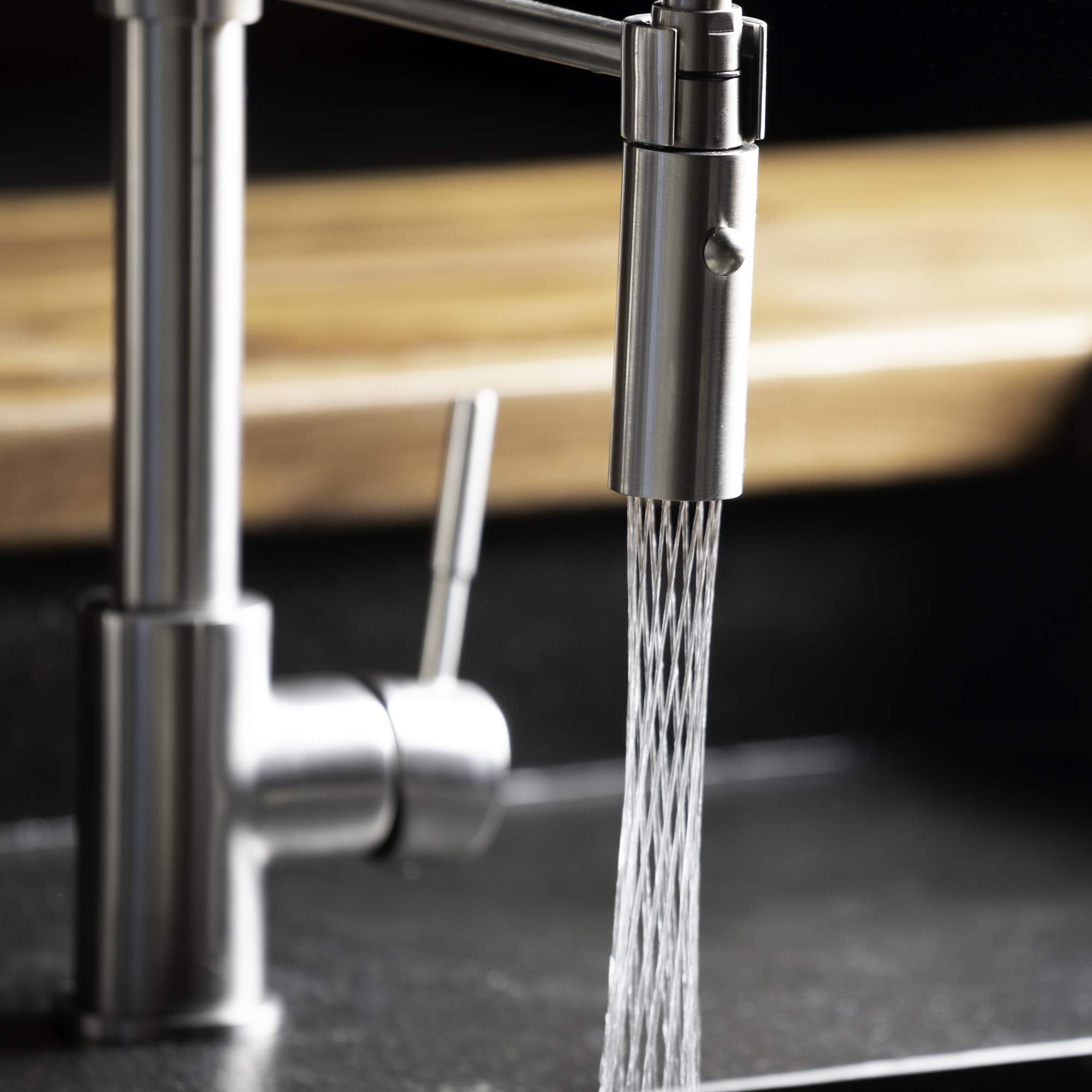 ZLINE Voltaire Kitchen Faucet in Chrome (11-0128-CH)