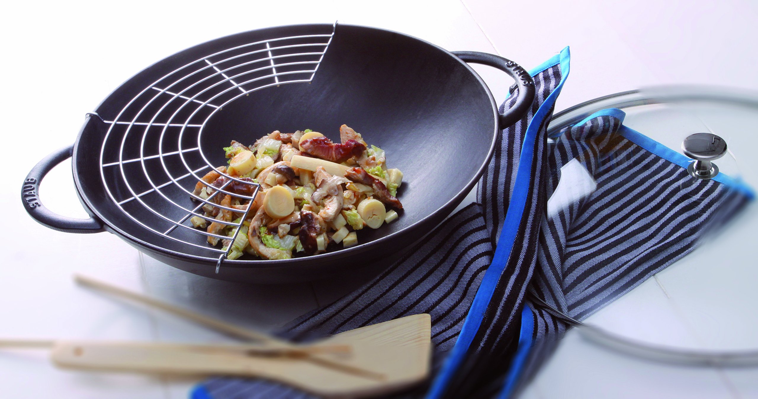 Staub USA FBA_1313923 Woks, 37 cm, Matte Black
