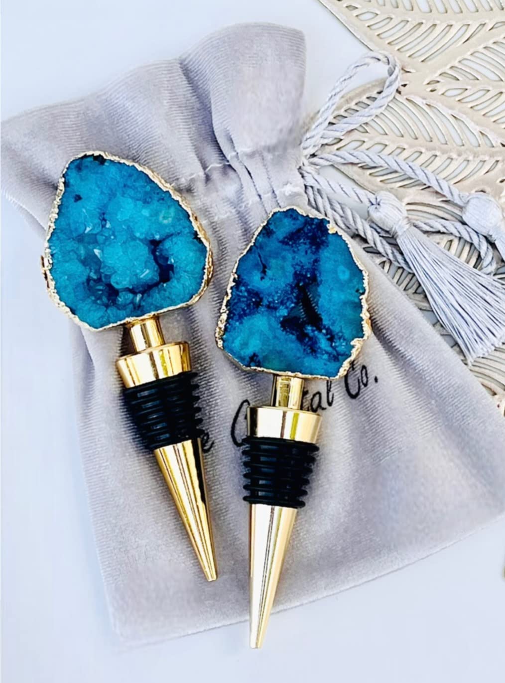 LUXE CRYSTAL CO. Handcrafted Teal Green Natural Crystal Geode Agate Druzy Gold Electroplated Crystal Wine Champagne Stopper Handmade Bottle Barware Housewarming Bridal Shower Gift