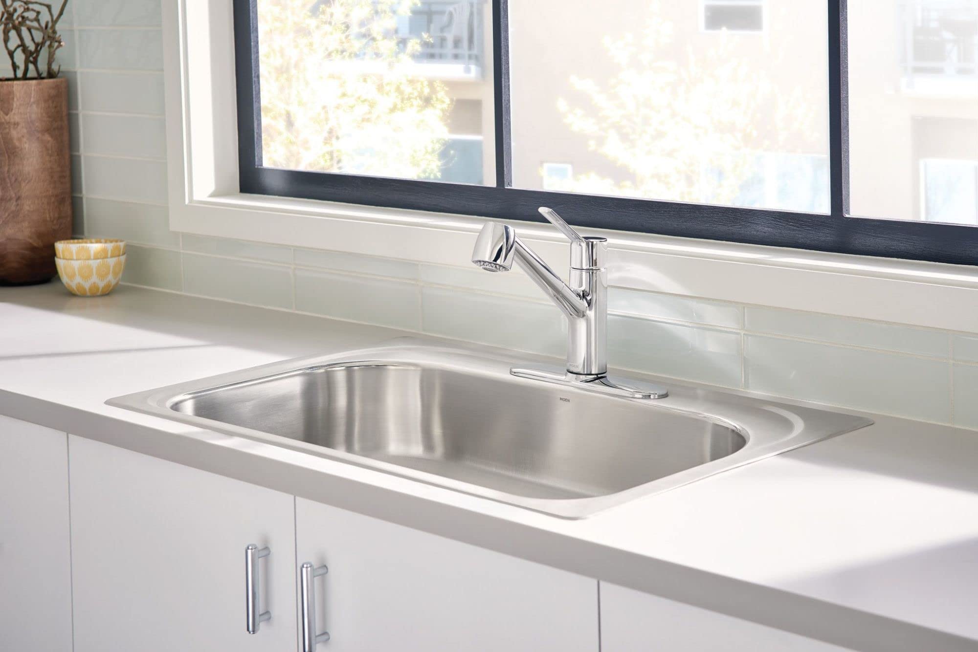 Moen 7585C Method One-Handle Pullout Modern Kitchen Faucet with Power Clean, Chrome
