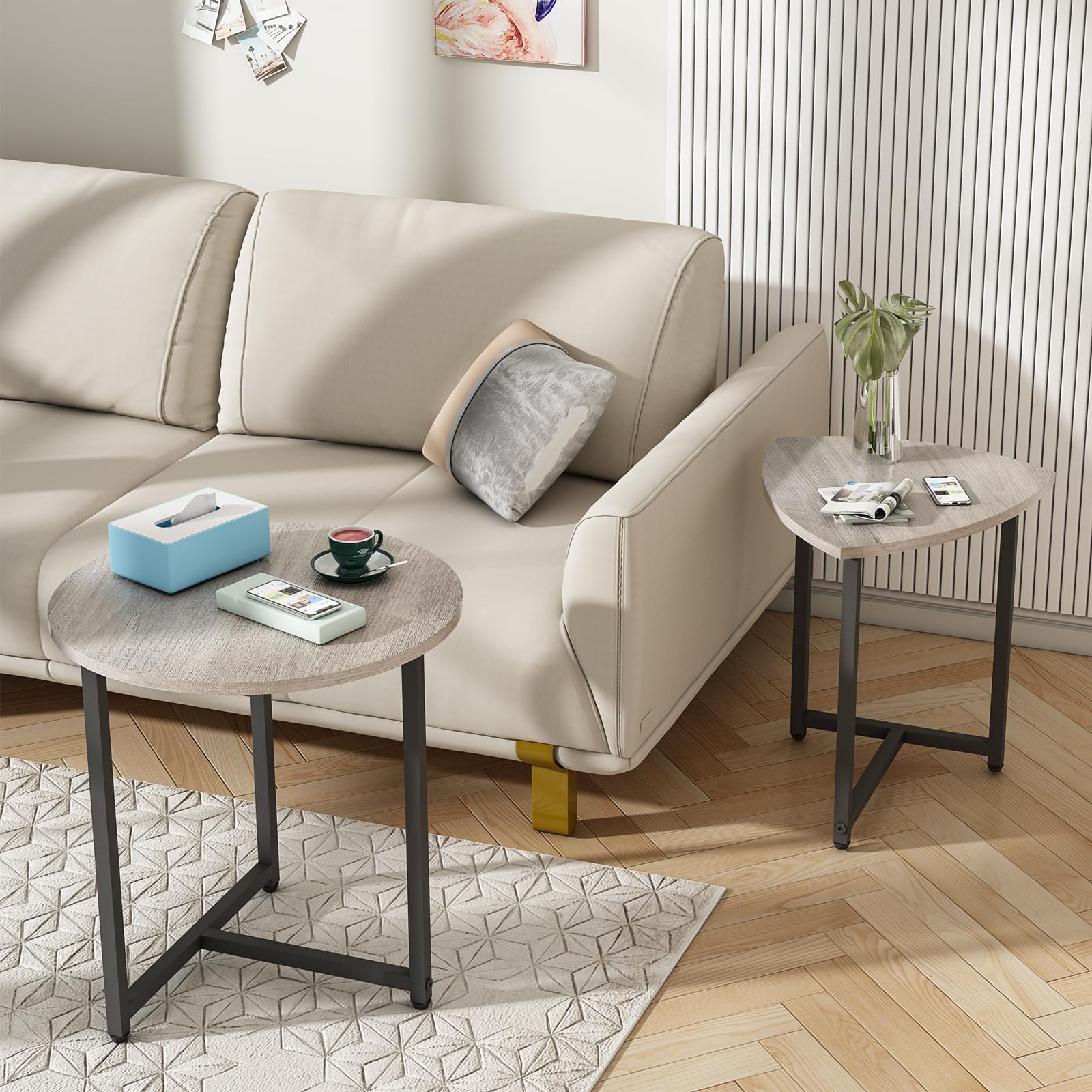 Wolawu Nesting Table Small Round Coffee Table,Set of 2 End Tables,Minimalist Side Table for Living Room Bedroom,Stacking Sofa Side Tables with Solid Metal Frame for Small Space,Oak