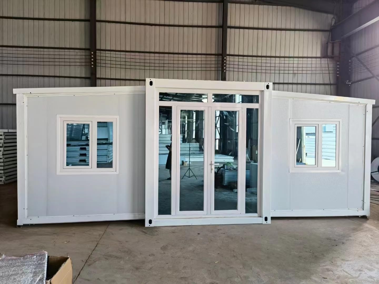Portable Tiny Home (Comes with 5 Type of Floor Plan Choices)