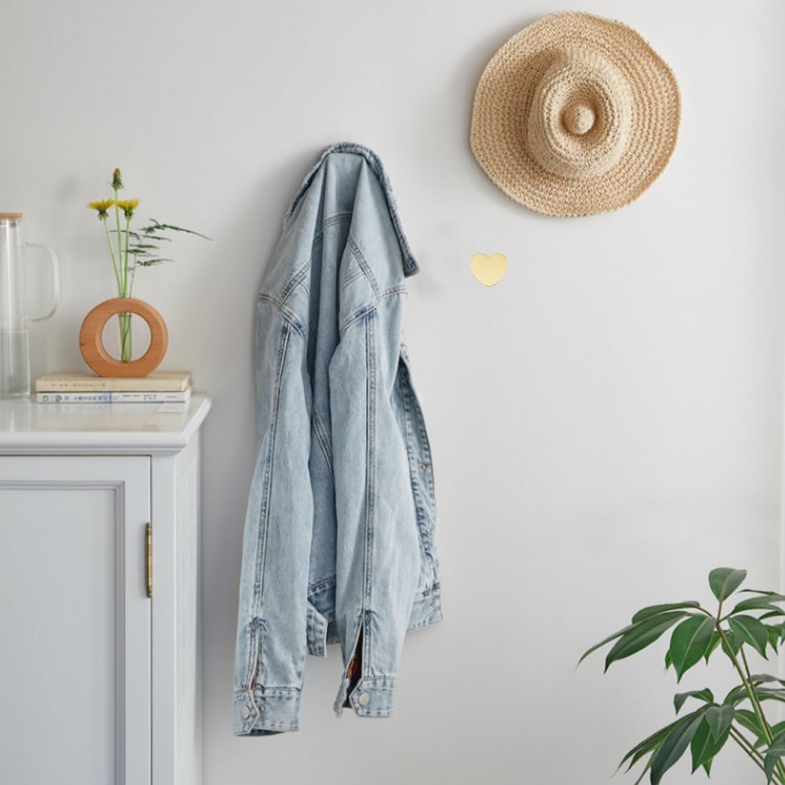 RR-RUOSHUI Heart Shaped Coat Hook, Decorative Wall Hook, Single Prong Robe Hook for Clothes Bags Hats Simple Fashion Style Decoration Home Bathroom Wall Mounted Hangger Hooks 4 Pieces