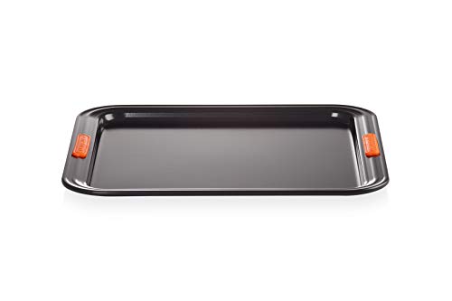 Le Creuset Toughened Non -Stick Bakeware Rectangular Baking Sheet - 31 cm