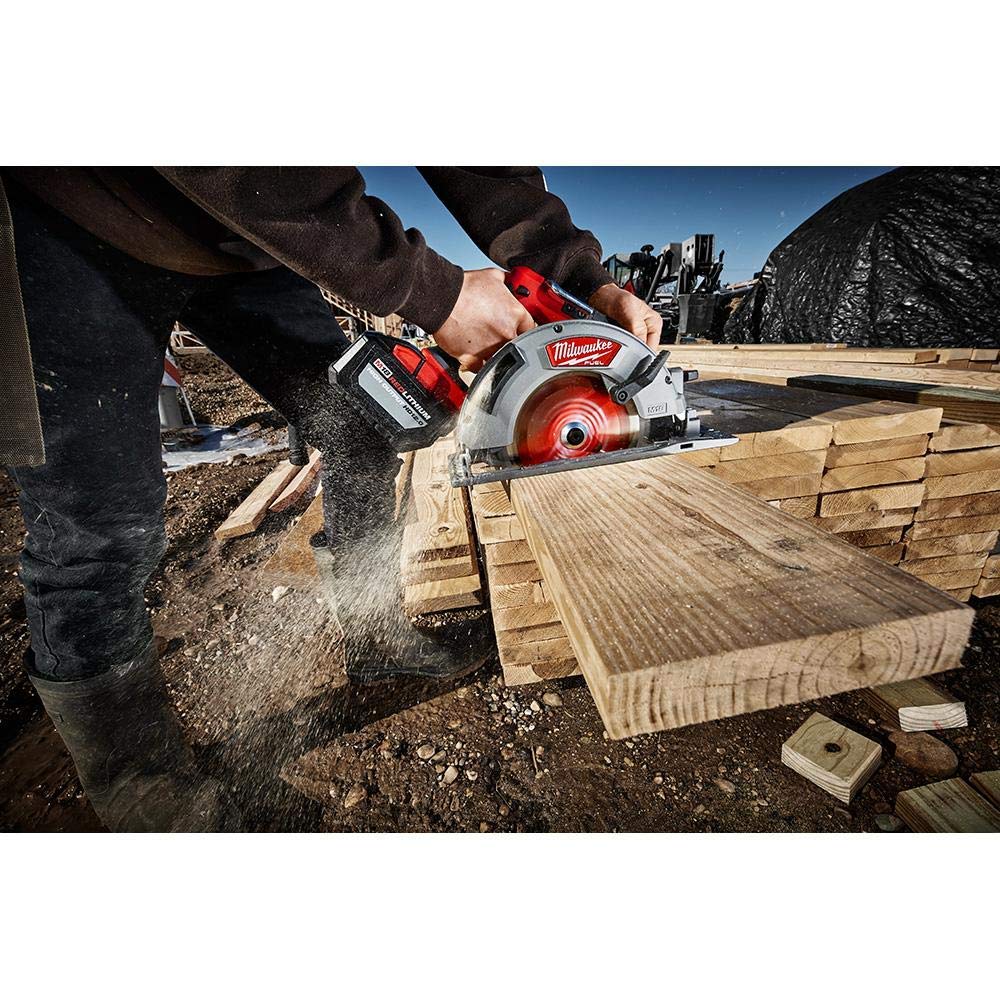Milwaukee 2732-20 M18 Fuel 18 Volt Lithium-Ion 15 Amp 7-1/4 Inch Cordless Circular Saw (Tool Only) (Non-Retail Packaging)