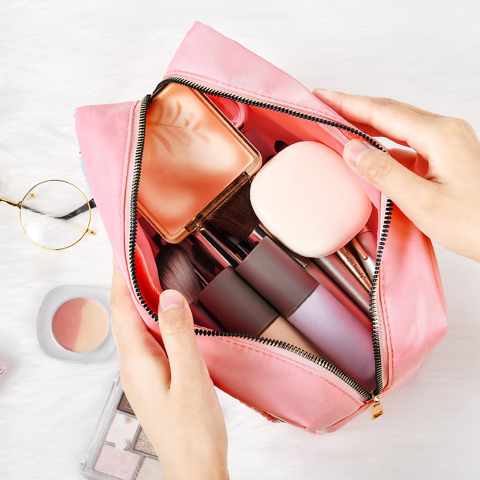 Nylon Preppy Makeup Bag Stuff Cosmetic Bag Pink Makeup Pouch with Chenille Varsity Letter Patch Travel Toiletry Bag Organizer Cute Makeup Brushes Storage Bag for Women