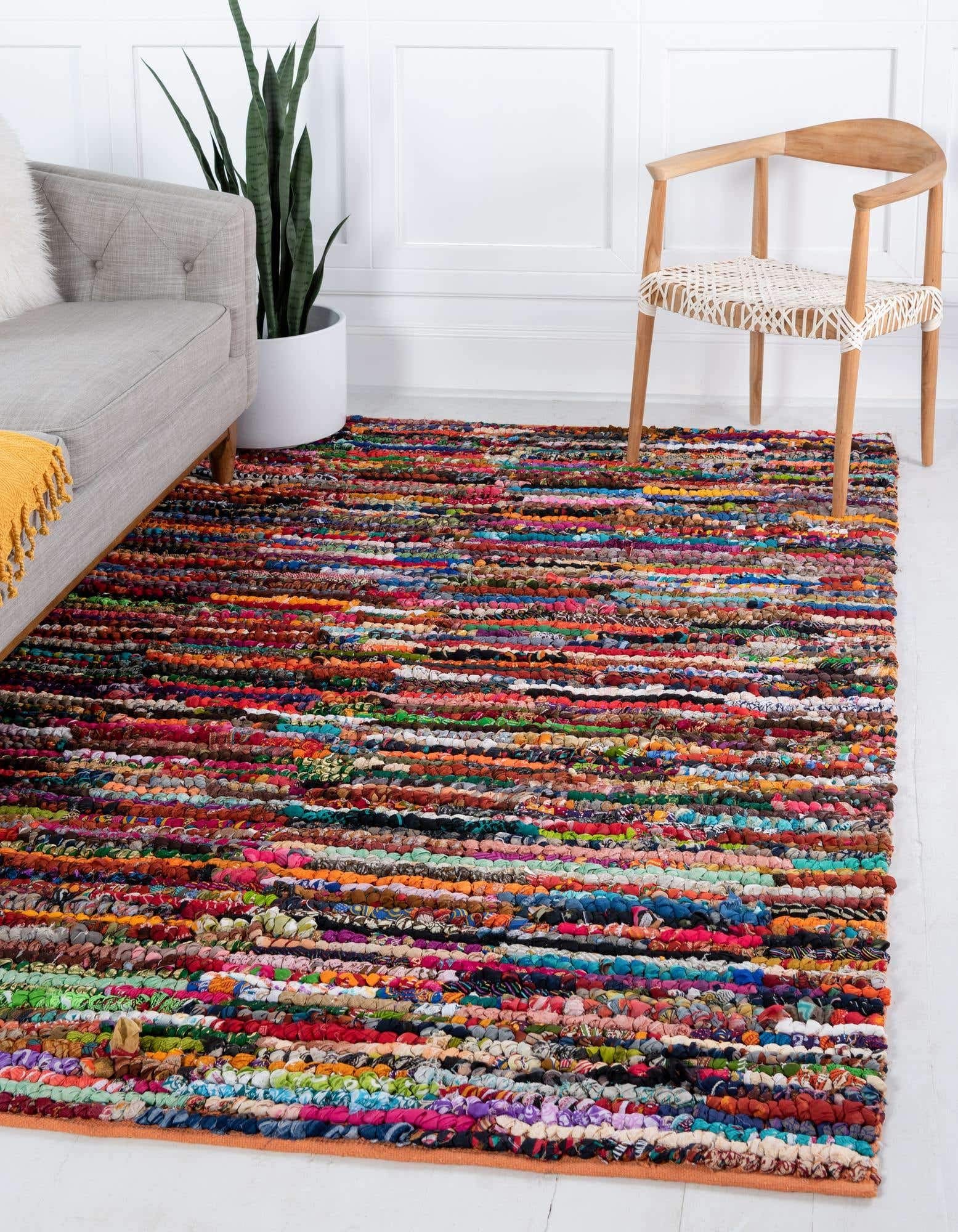 Unique Loom Braided Chindi Collection Area Rug - Multi-Striped (4' 1" x 6' 1" Rectangle, Multi/ Black)