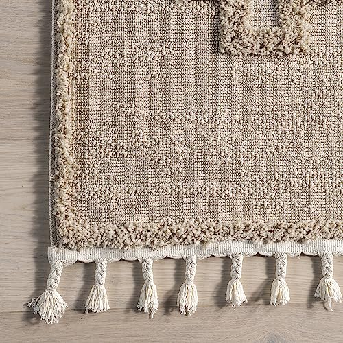 nuLOOM Polina Geometric High-Low Tasseled Area Rug, 4x6, Beige