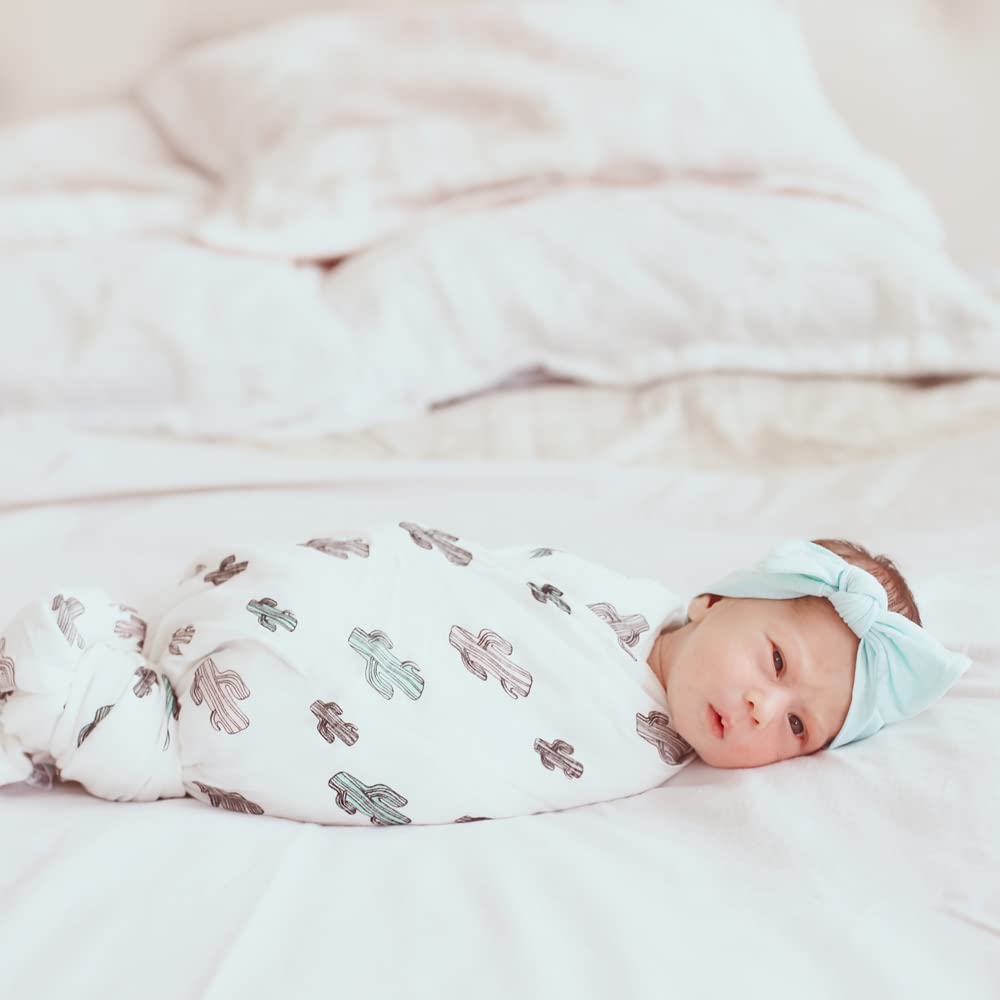 Nuzzly Baby Muslin Swaddle Blankets