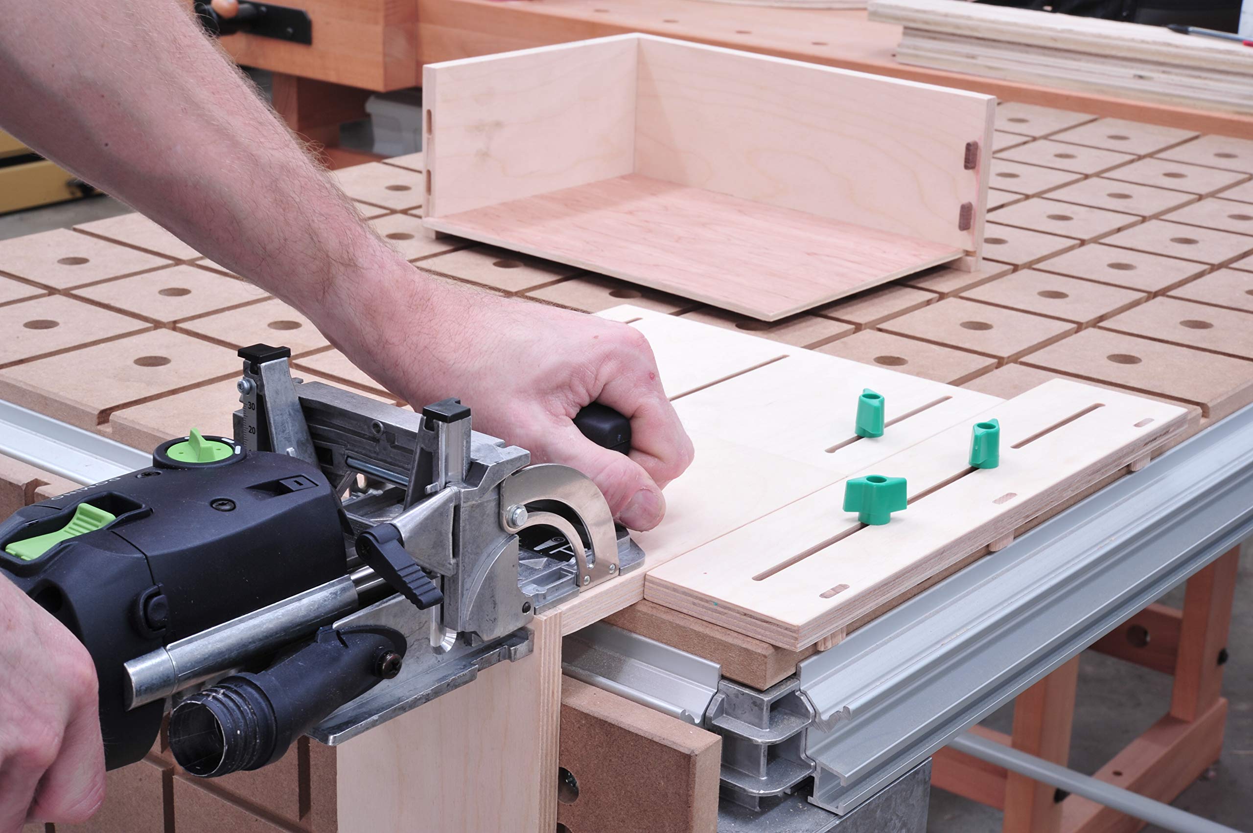 MICROJIG Matchfit DV-HK552X4 1.5" Dovetail Track Hardware 4-Piece,