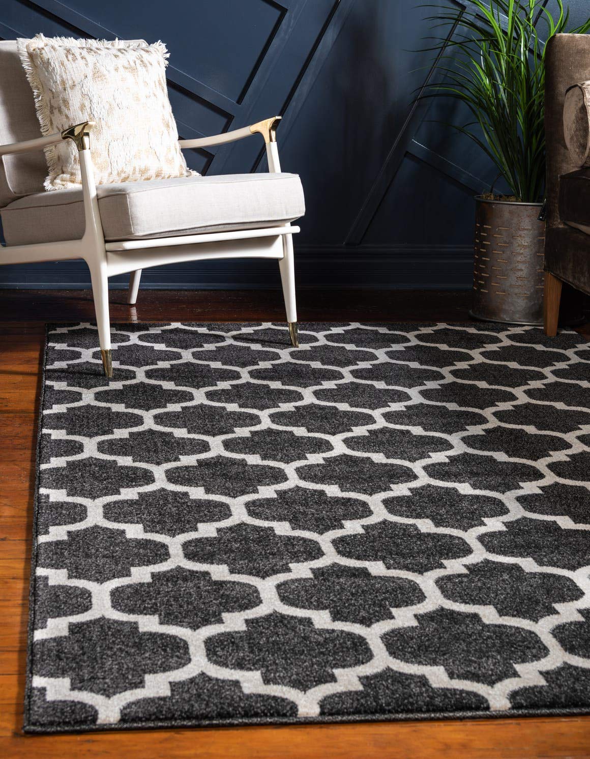 Unique Loom Trellis Collection Area Rug - Philadelphia (5' 1" x 8' Rectangle Black/Beige)