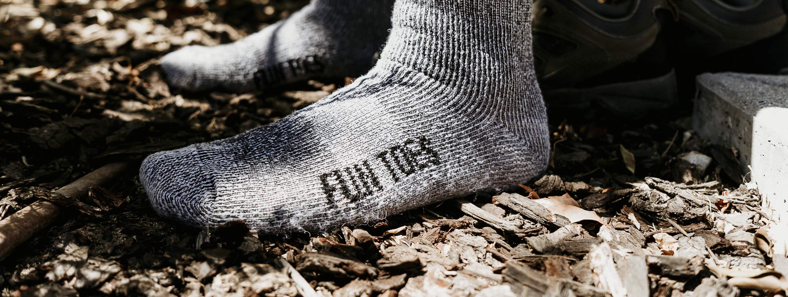 FUN TOES Merino Wool Ankle Socks 6 Pairs Arch Support and Cushioning Heel to Toe Reinforcement Ideal for Hiking (Grey, Men 10-13)