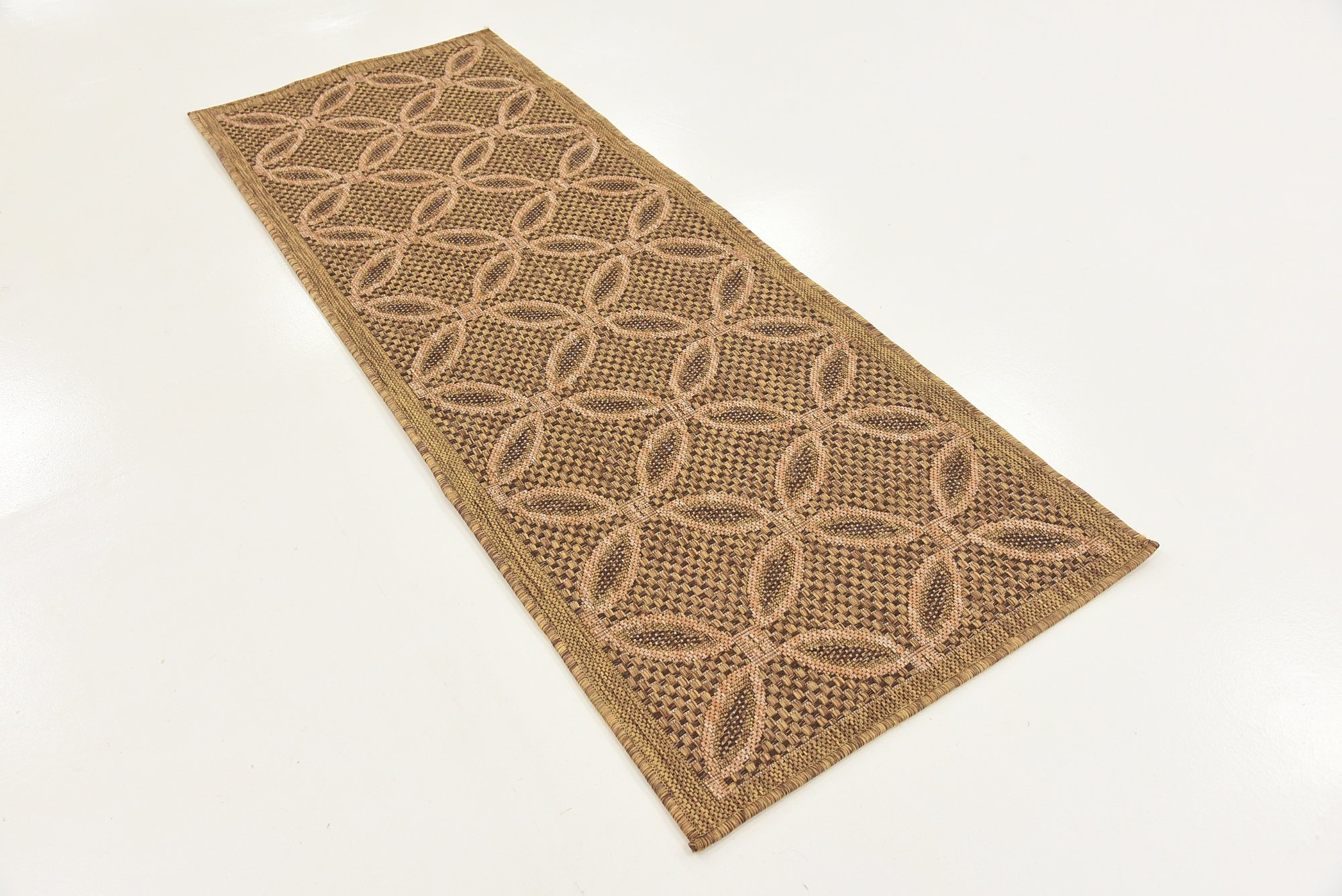 Unique Loom Outdoor Trellis Collection Area Rug - Spiral (2' 2" x 6' 1" Runner, Light Brown/ Brown)
