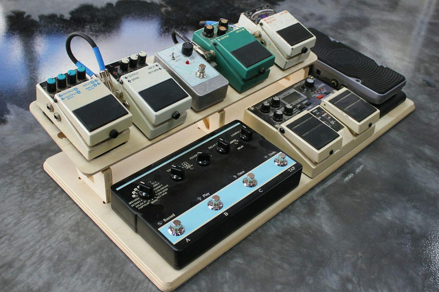 Guitar Effects Pedal Board Wood 2-Tier Platform Stand