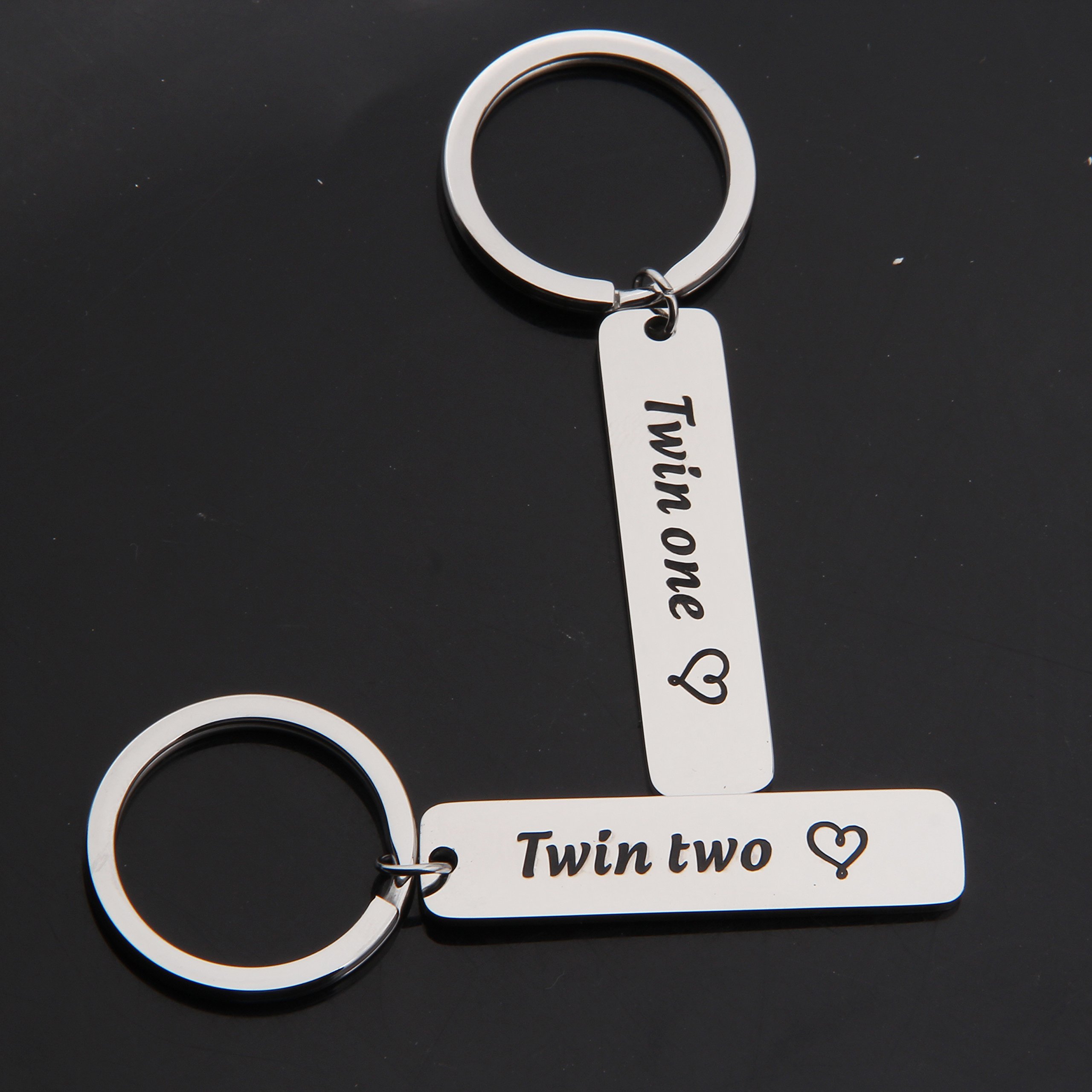 Gzrlyf Twins Keychain Twin One Twin Two Keychain Set Twins Gifts for Twins Sister Twin Brother Gift