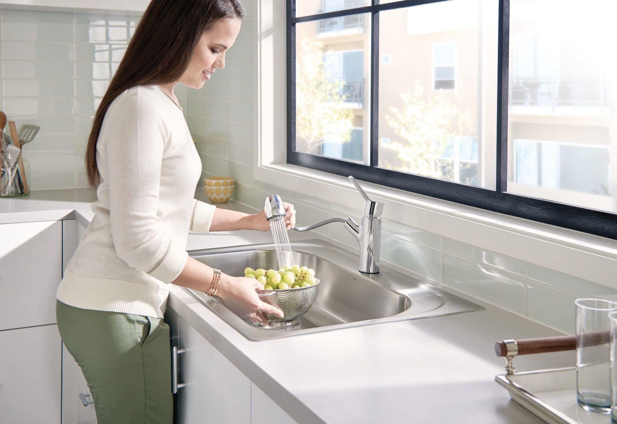 Moen 7585C Method One-Handle Pullout Modern Kitchen Faucet with Power Clean, Chrome