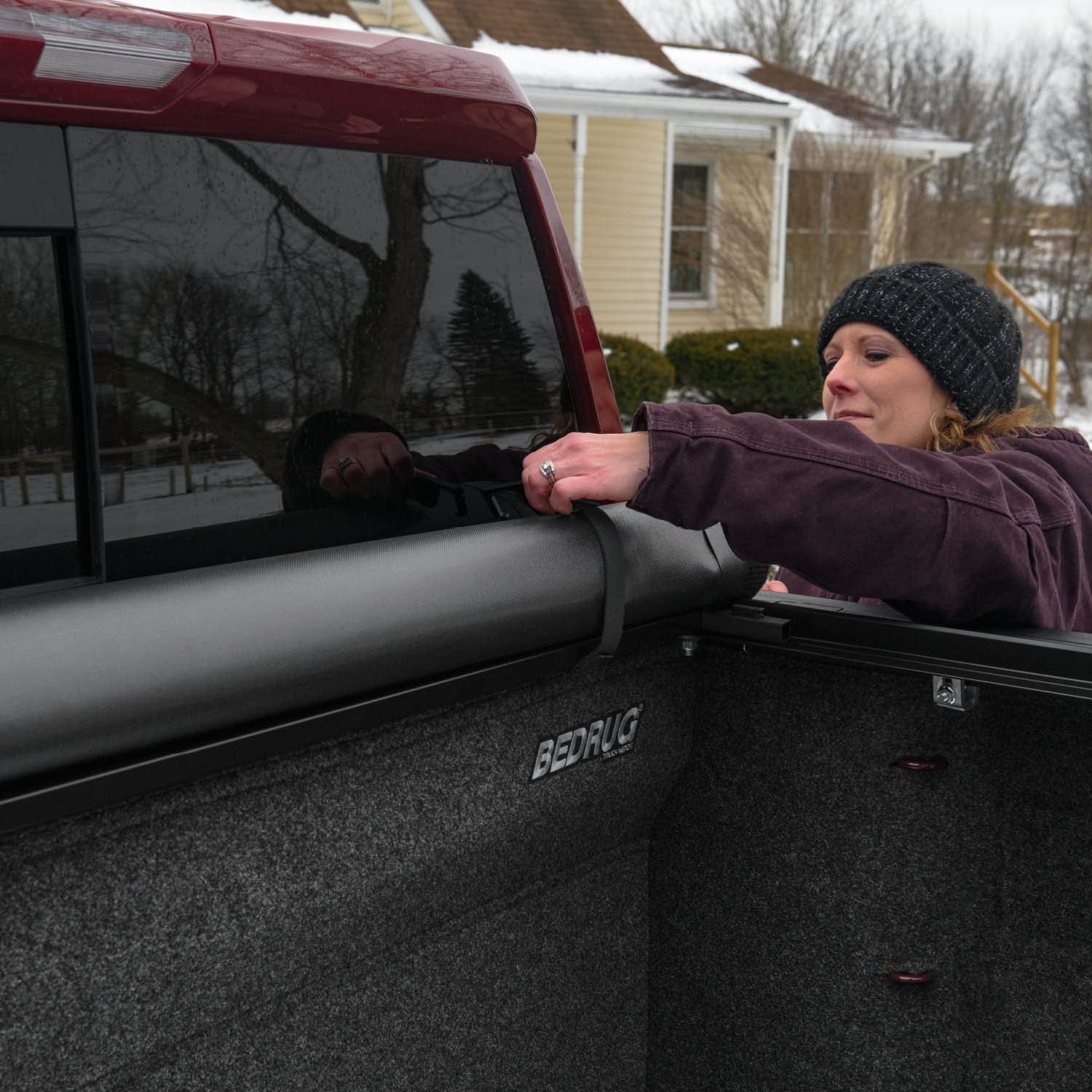 Gator Covers Gator ETX Soft Roll Up Truck Bed Tonneau Cover | 53306 | Fits 2004 - 2014 Ford F-150 5' 7" Bed (67'')
