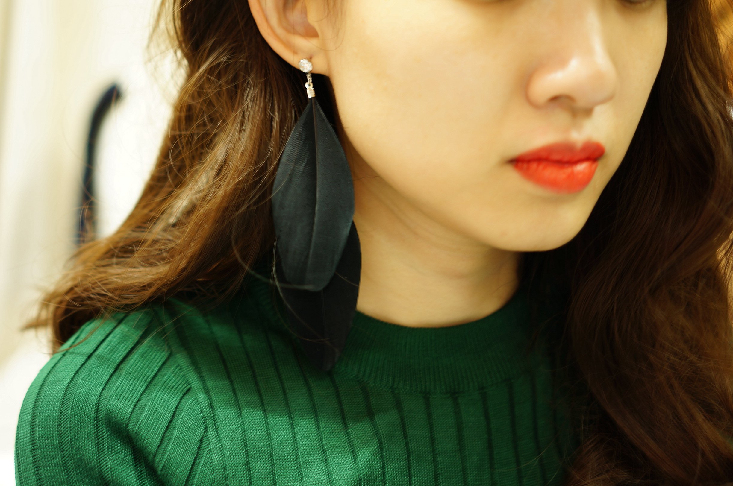 Handmade Black feather earrings for women Natural Goose native super Light Antique earrings (Black)