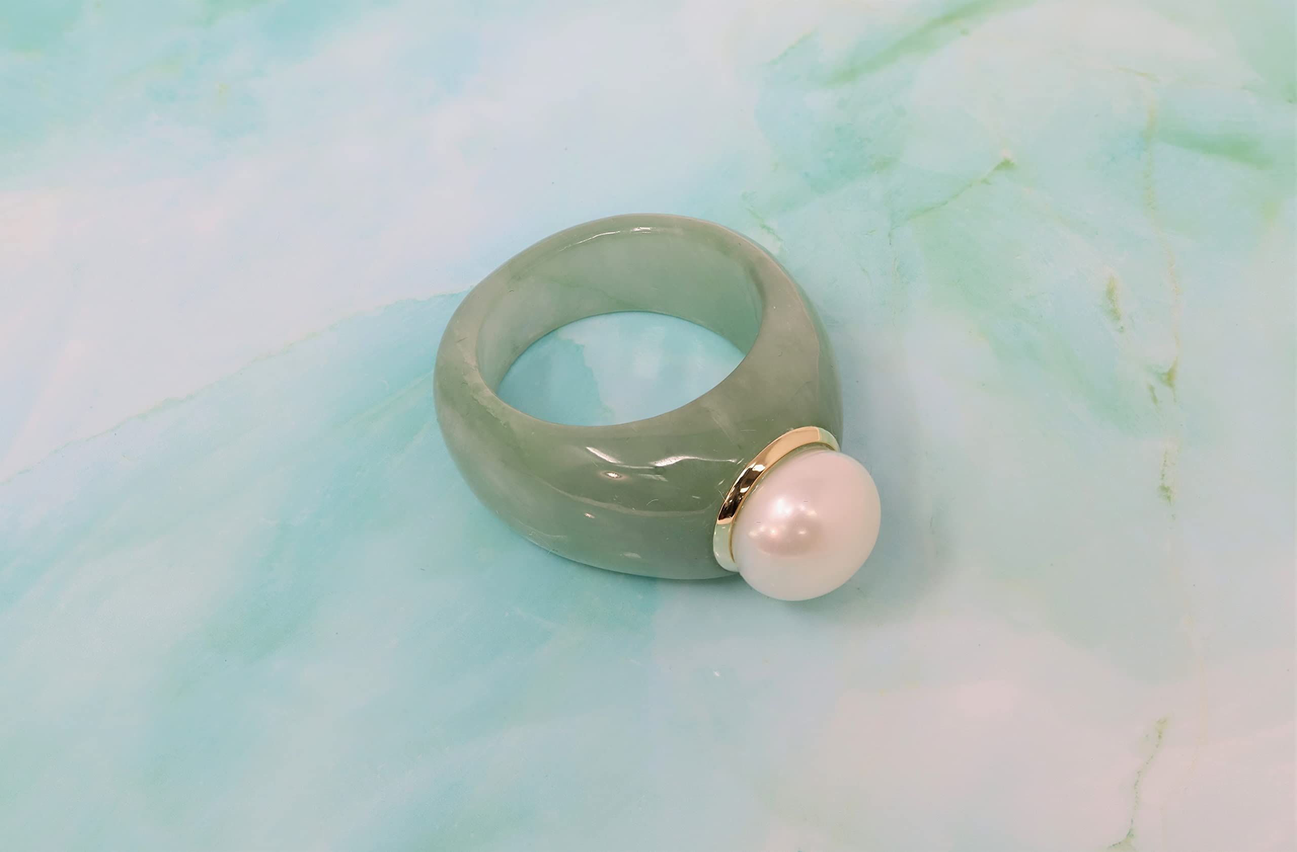 KOKAV 14K Yellow Gold with Jade and 10 mm Freshwater Pearl Statement Ring (9)