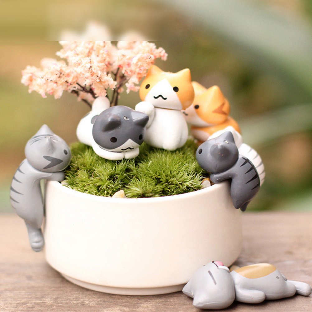 Mini Cute Cats Miniature Garden Micro Kitty Landscape Ornament Decorations Home Succulent Bonsai Plant Pots Craft Decor (Random Style)